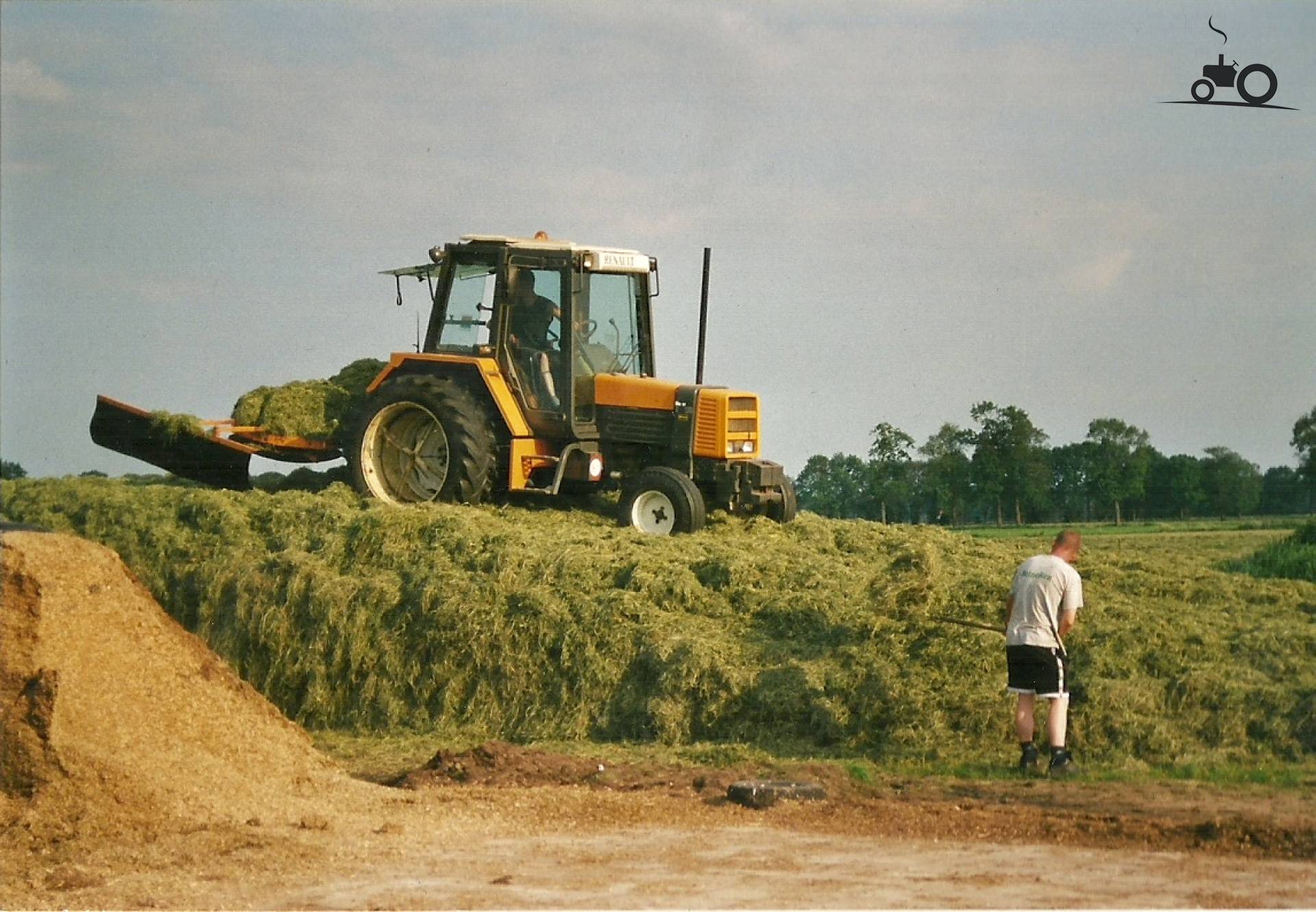 Foto Renault 80-12 van Melkveehouderij Pierik