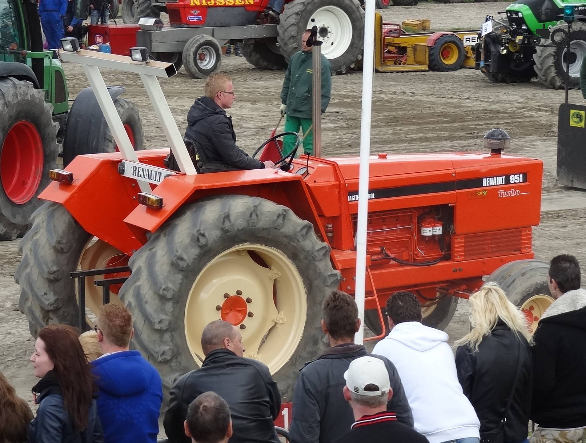 Foto Renault 951 #636642