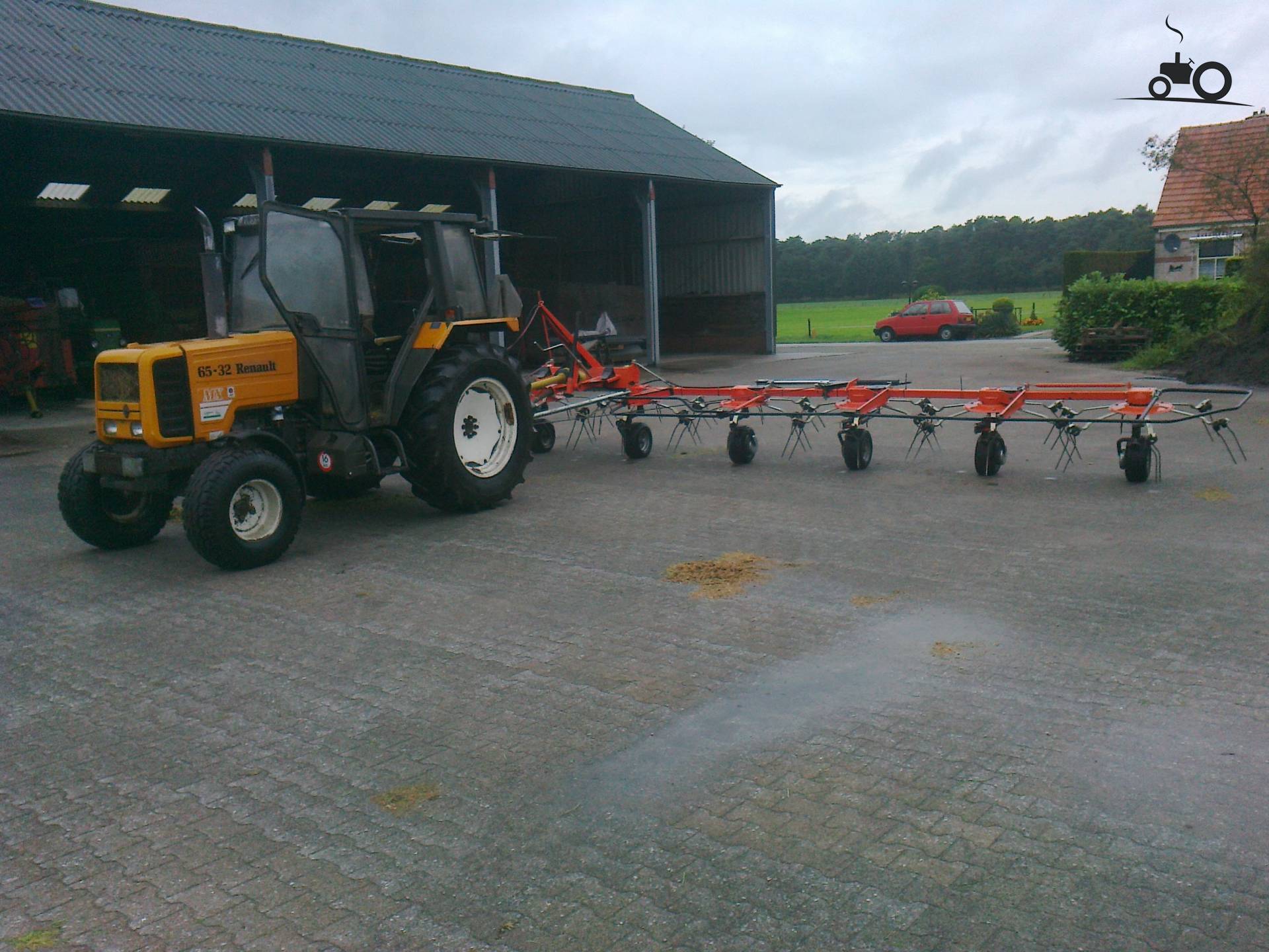 Foto Renault 65-32 #691935