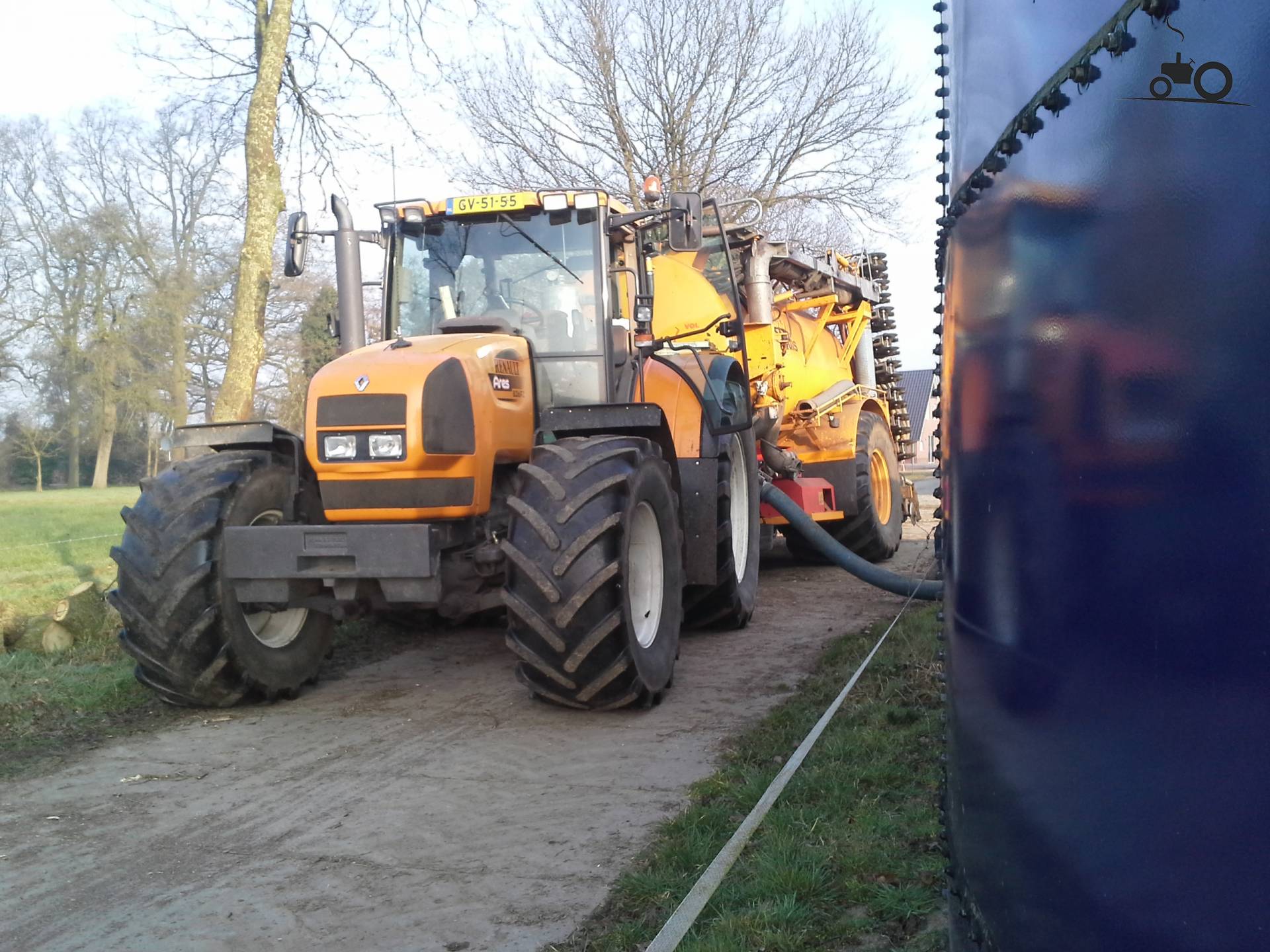 Foto Renault Ares 836 RZ #902688