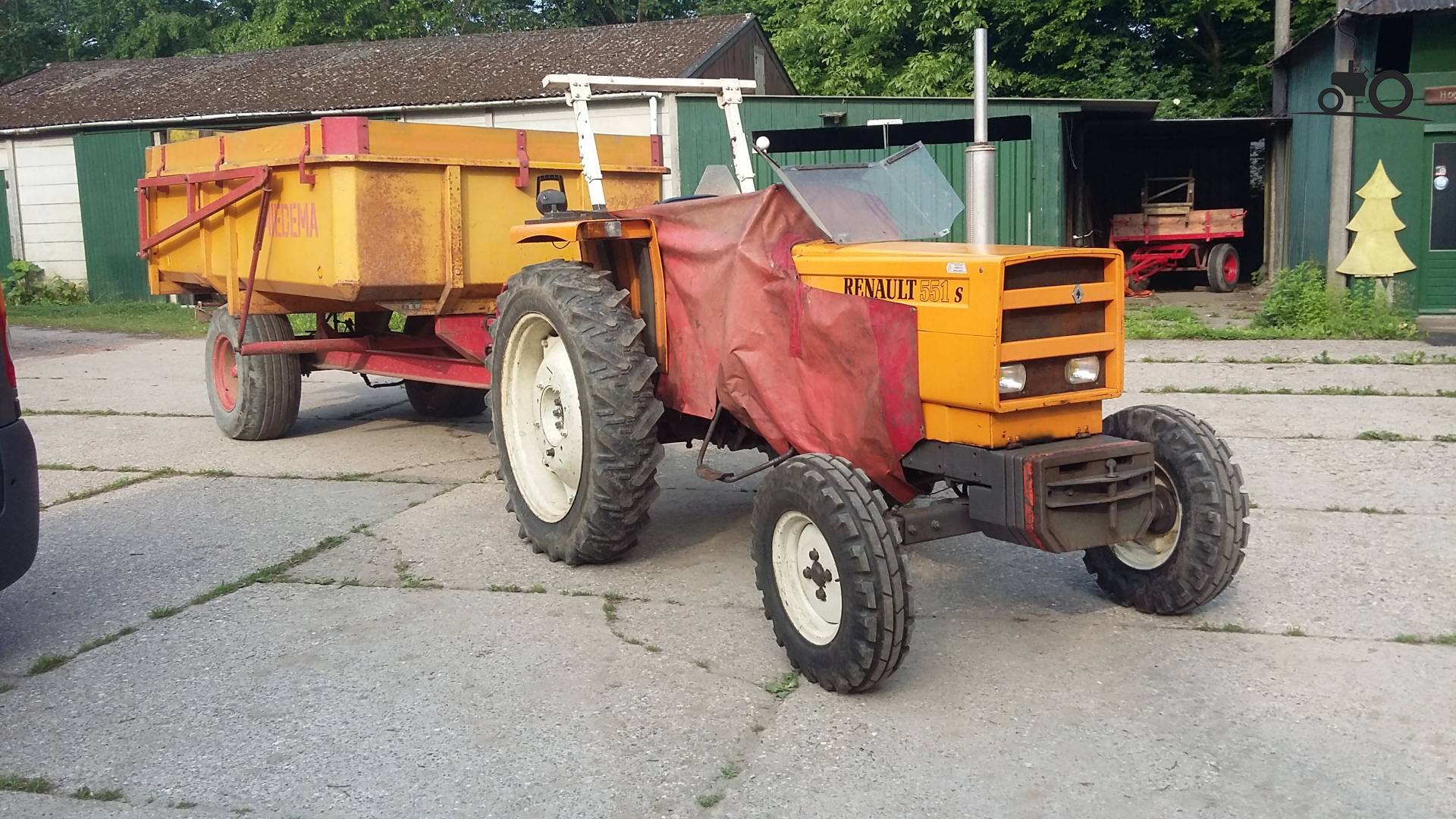 Foto Renault 551 s #980505