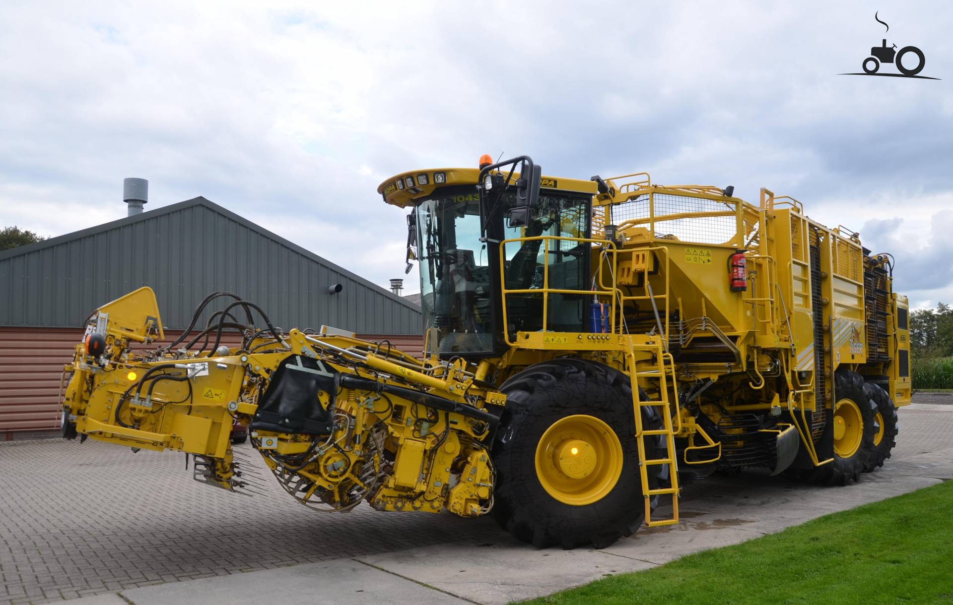 Foto Ropa Euro Tiger #867304