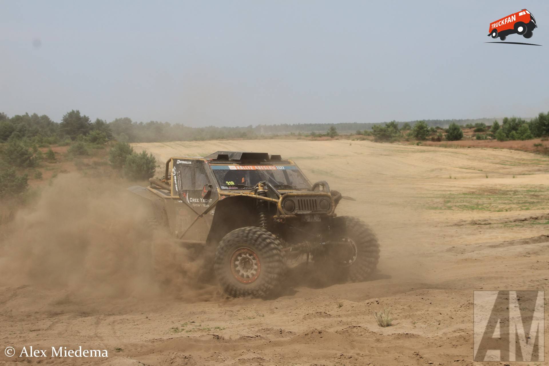 Foto Sam Proto #1480210