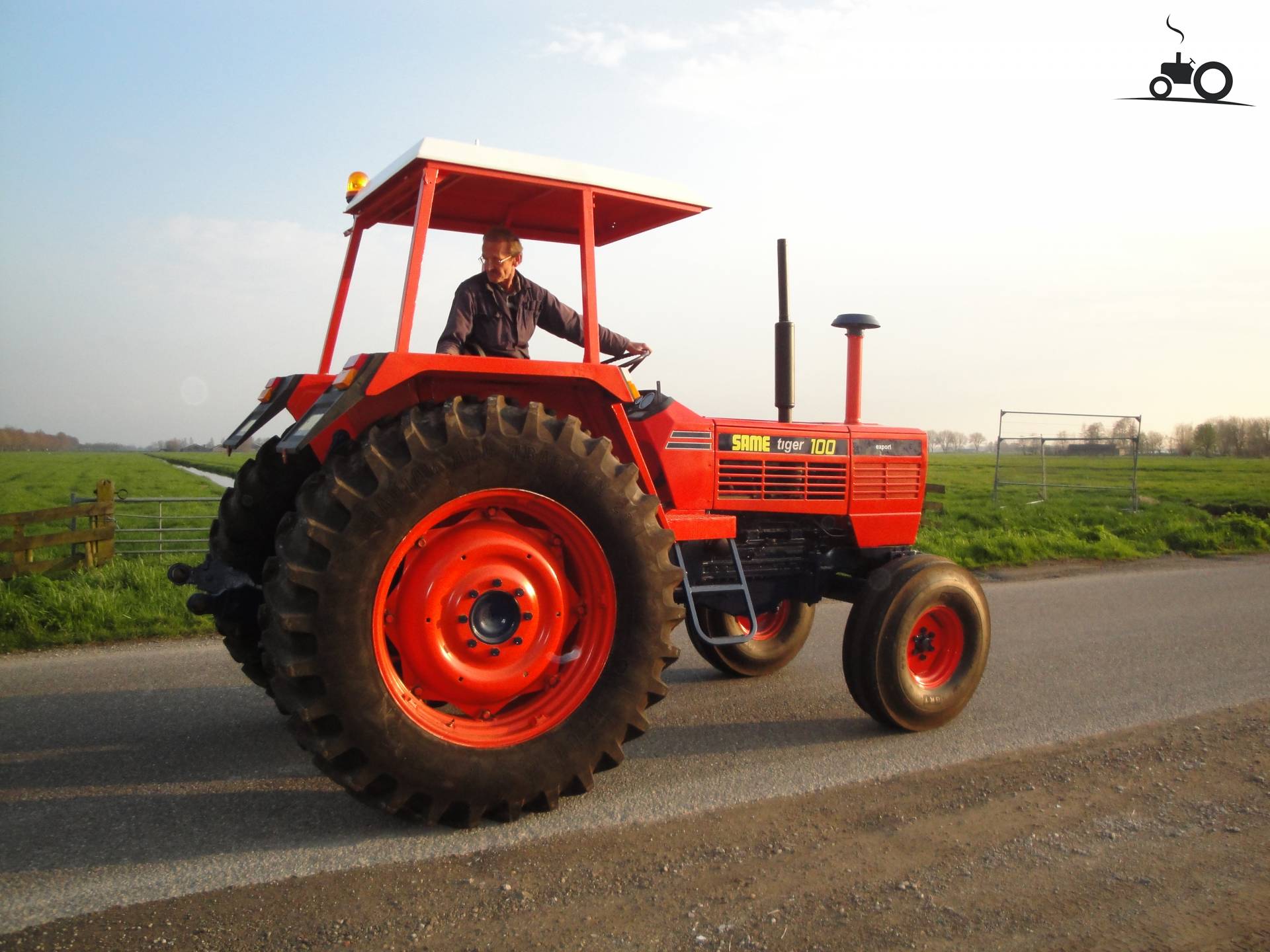 Foto Same Tiger 100 #1456092