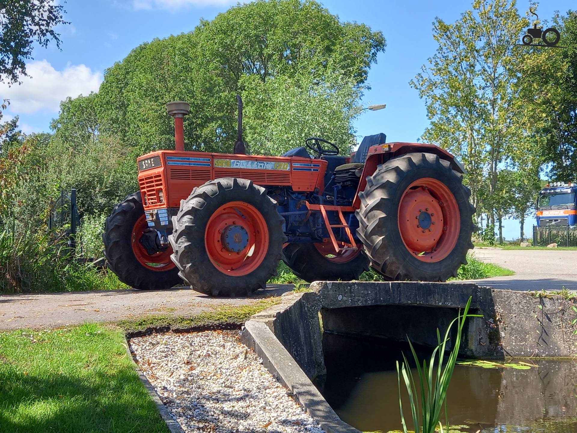 Foto Same Buffalo 120 #1532809