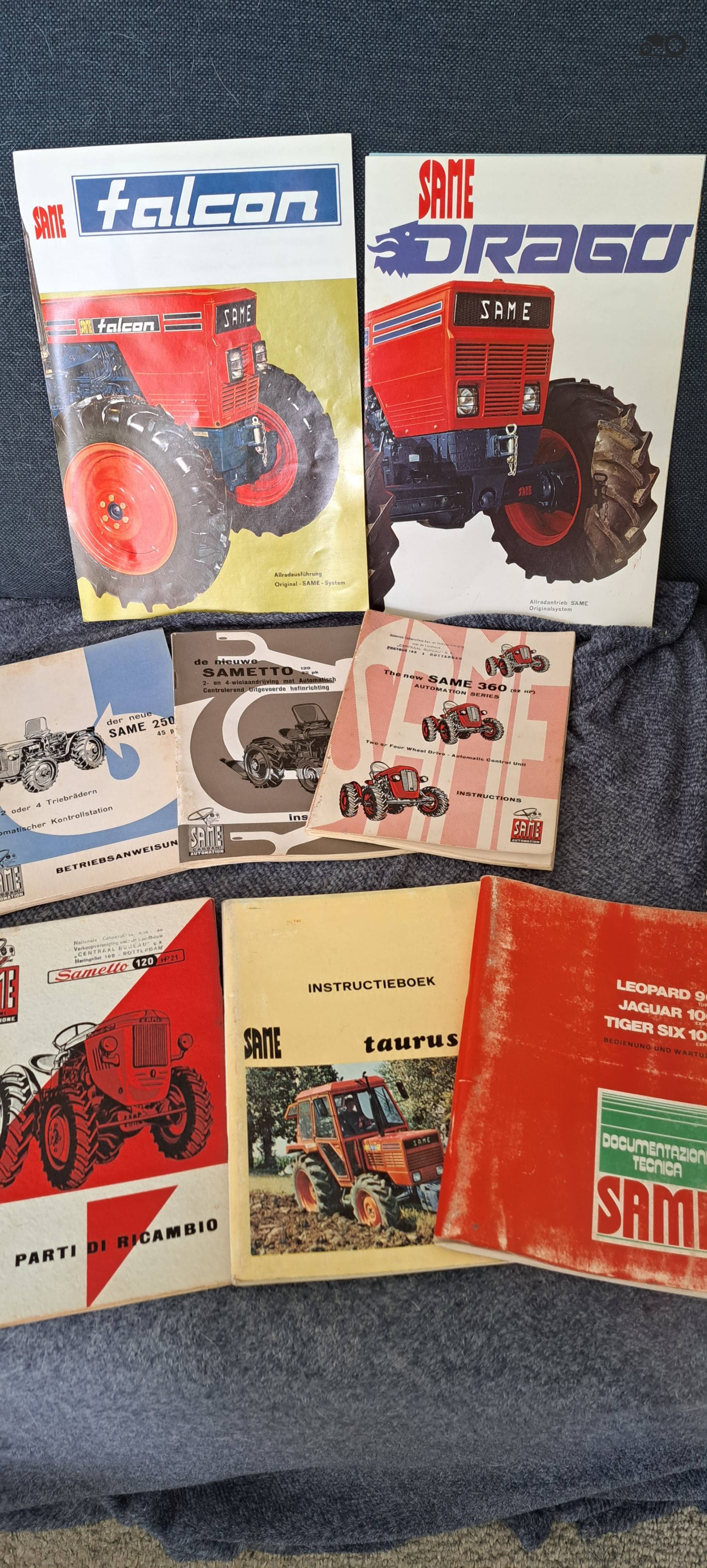 Diverse instructieboekjes Same