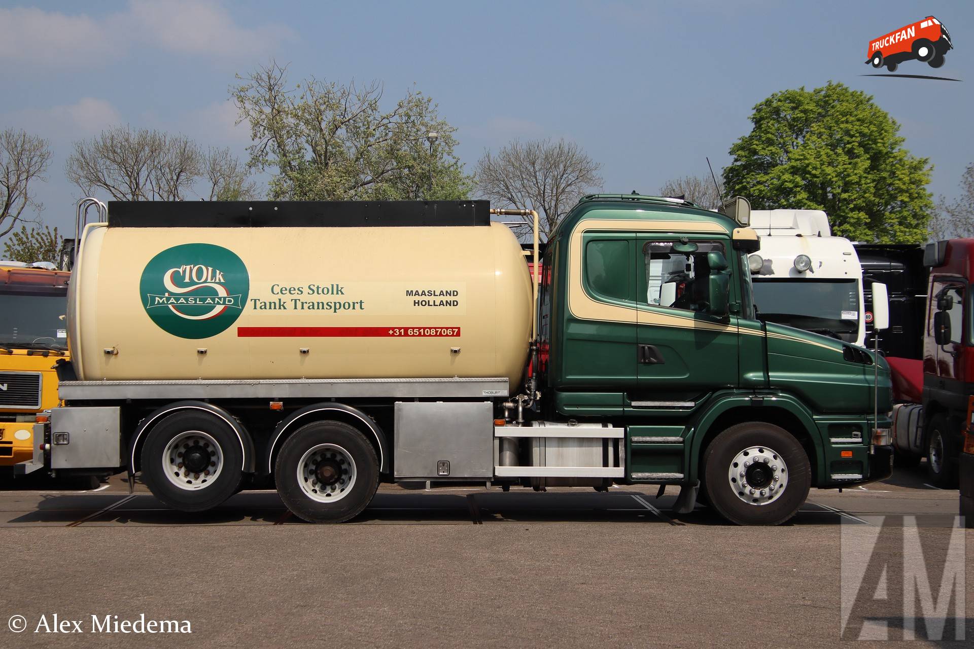 Foto Scania T144 van Transtolk B.V.