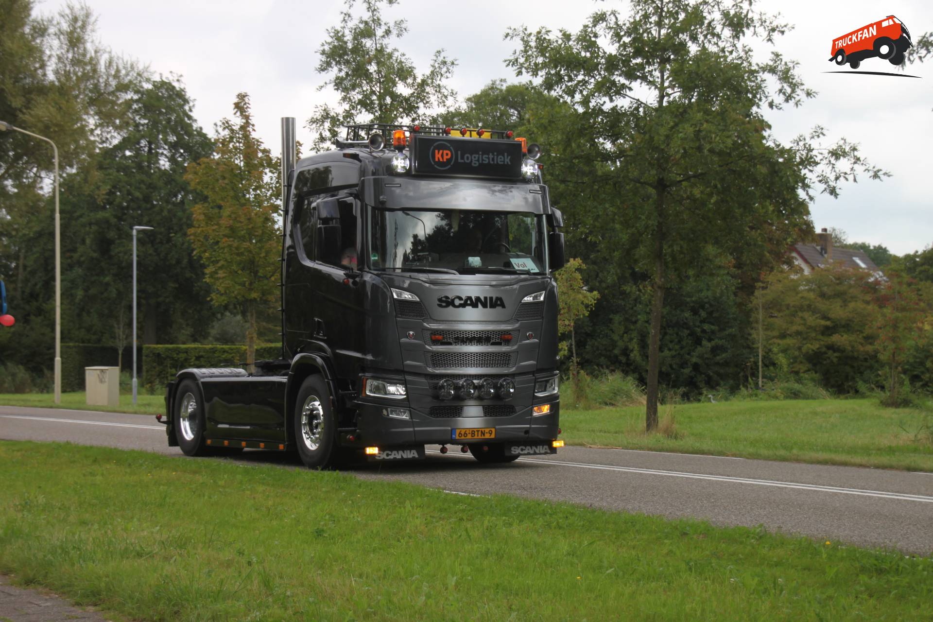 Foto Scania R650 van KP Logistiek