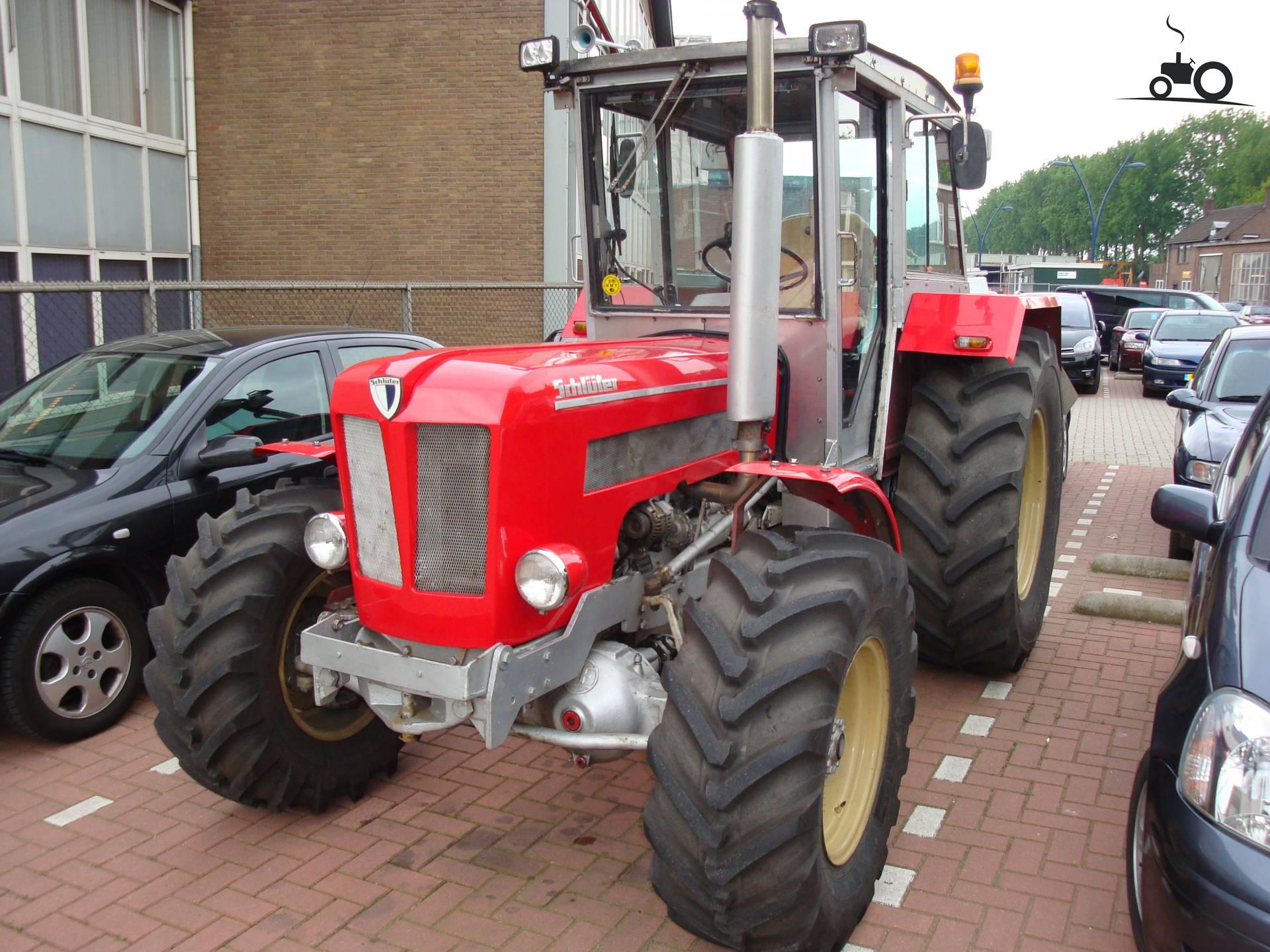 Schlüter Compact 850 V - Deutschland - Traktor foto #248500