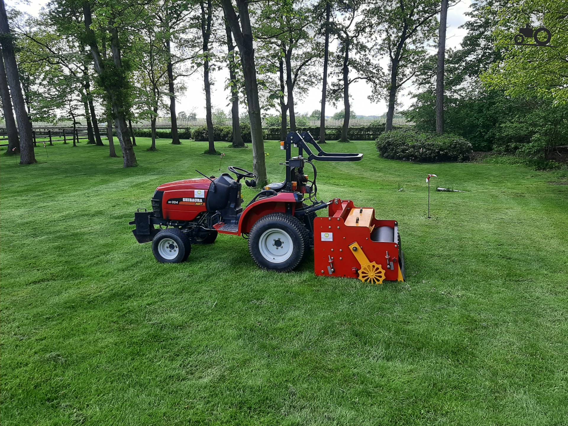 Foto Shibaura st 324 van Mini-Loonbedrijf Gelderland-Zuid