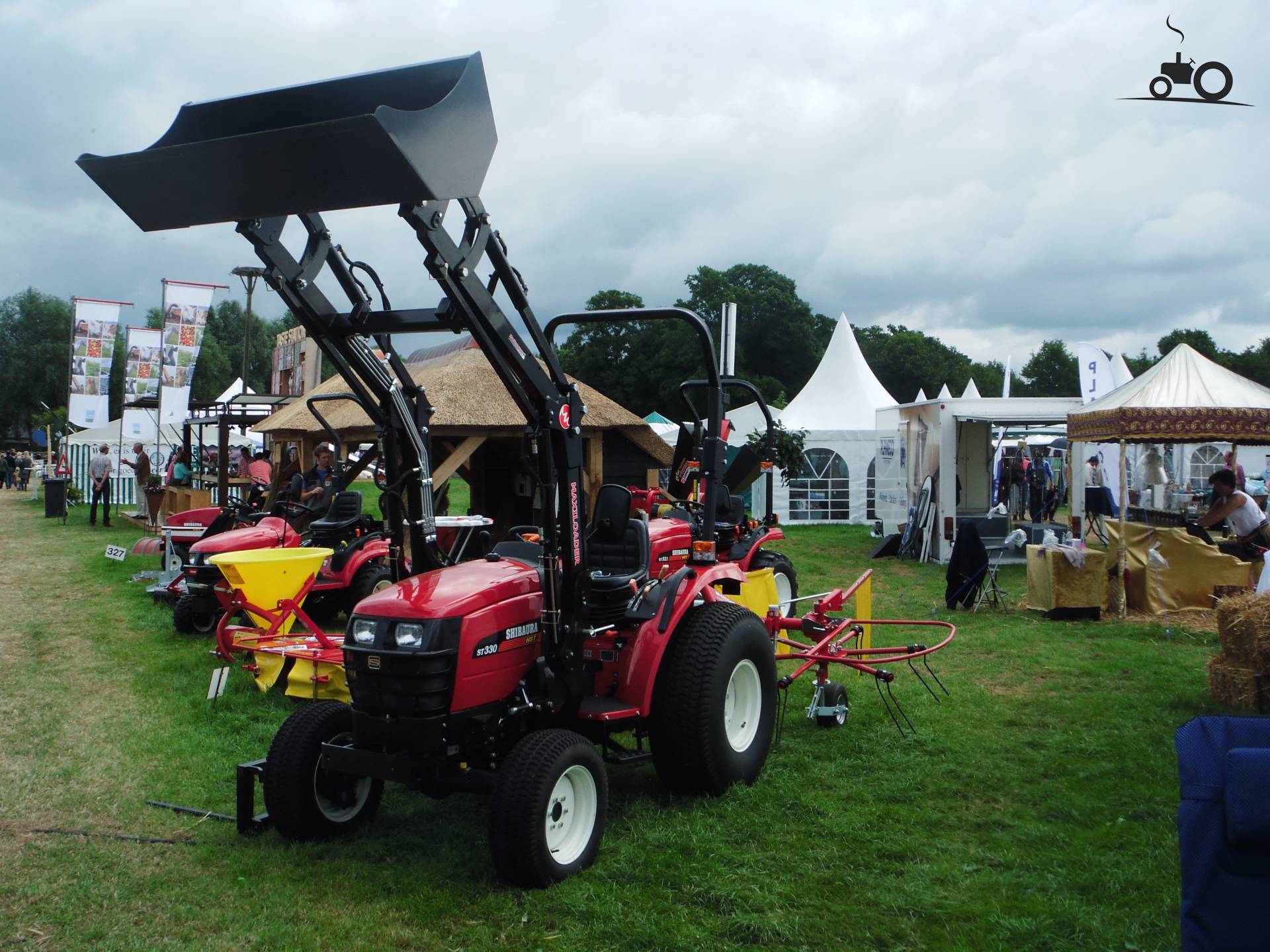 Foto Shibaura st321 #853521