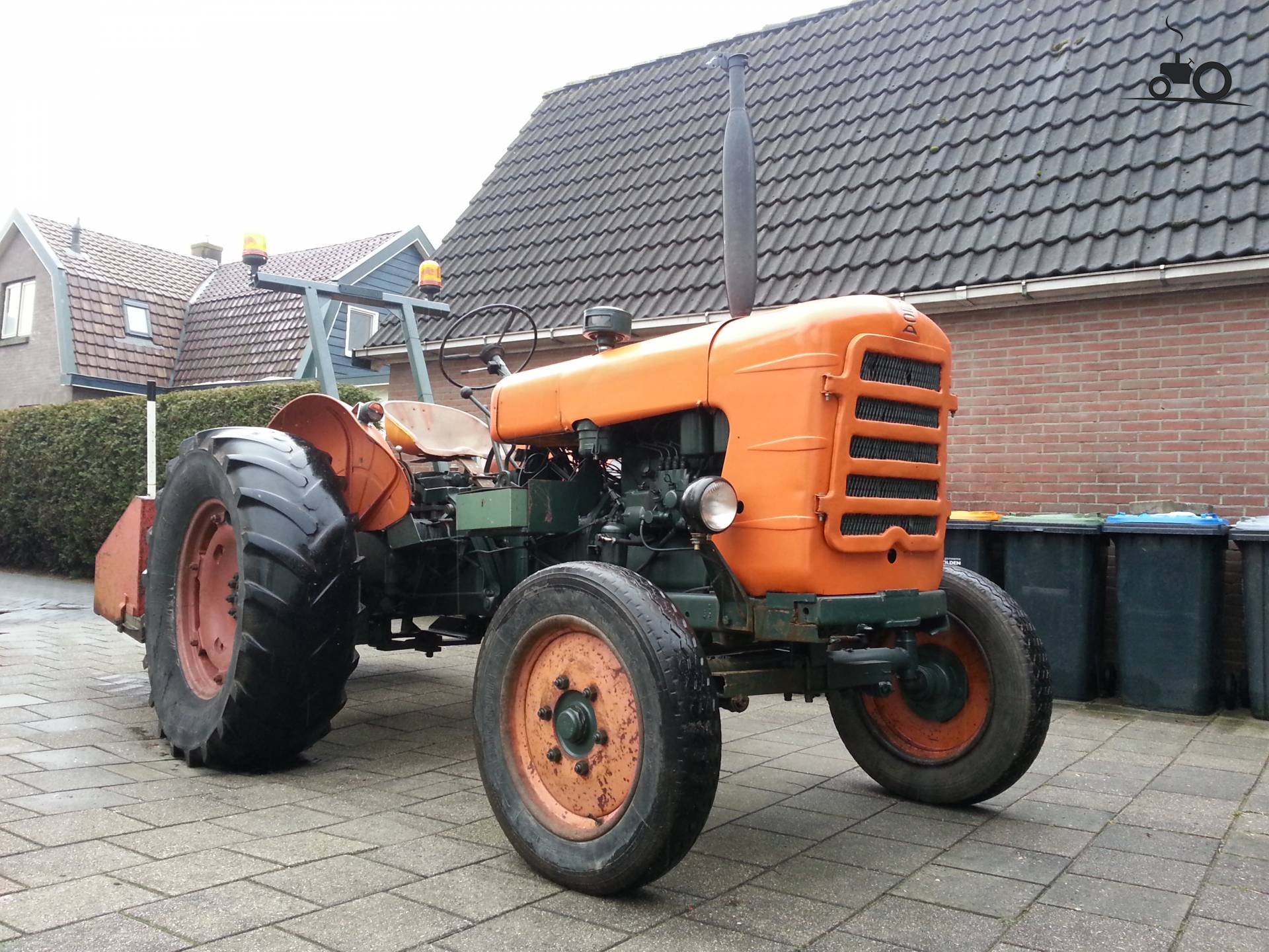 Someca som 40 - France - Tracteur image #951237