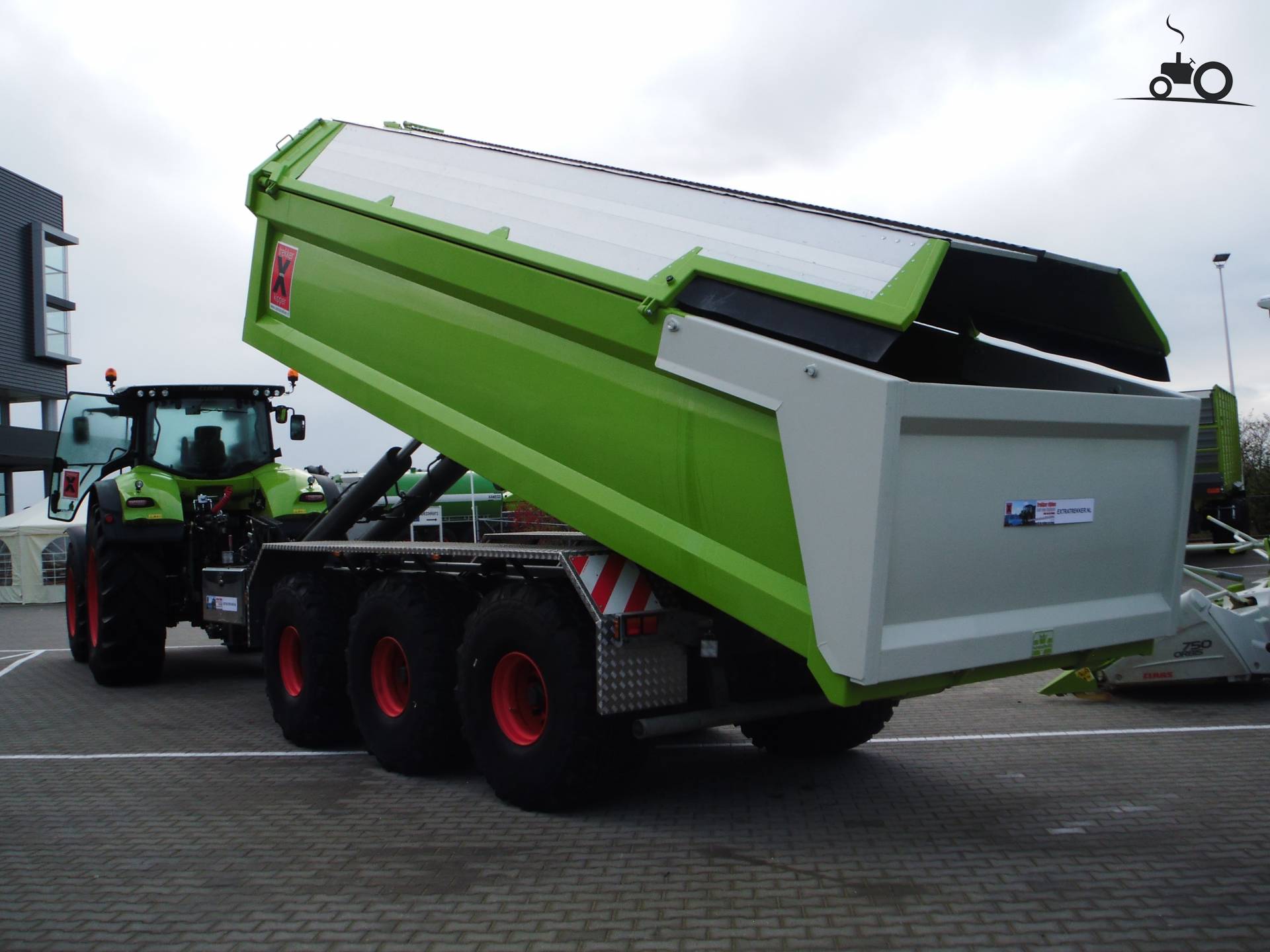 TopliftStaja Haakarmcarrier fanclub - Specificaties, Foto's, Video's ...