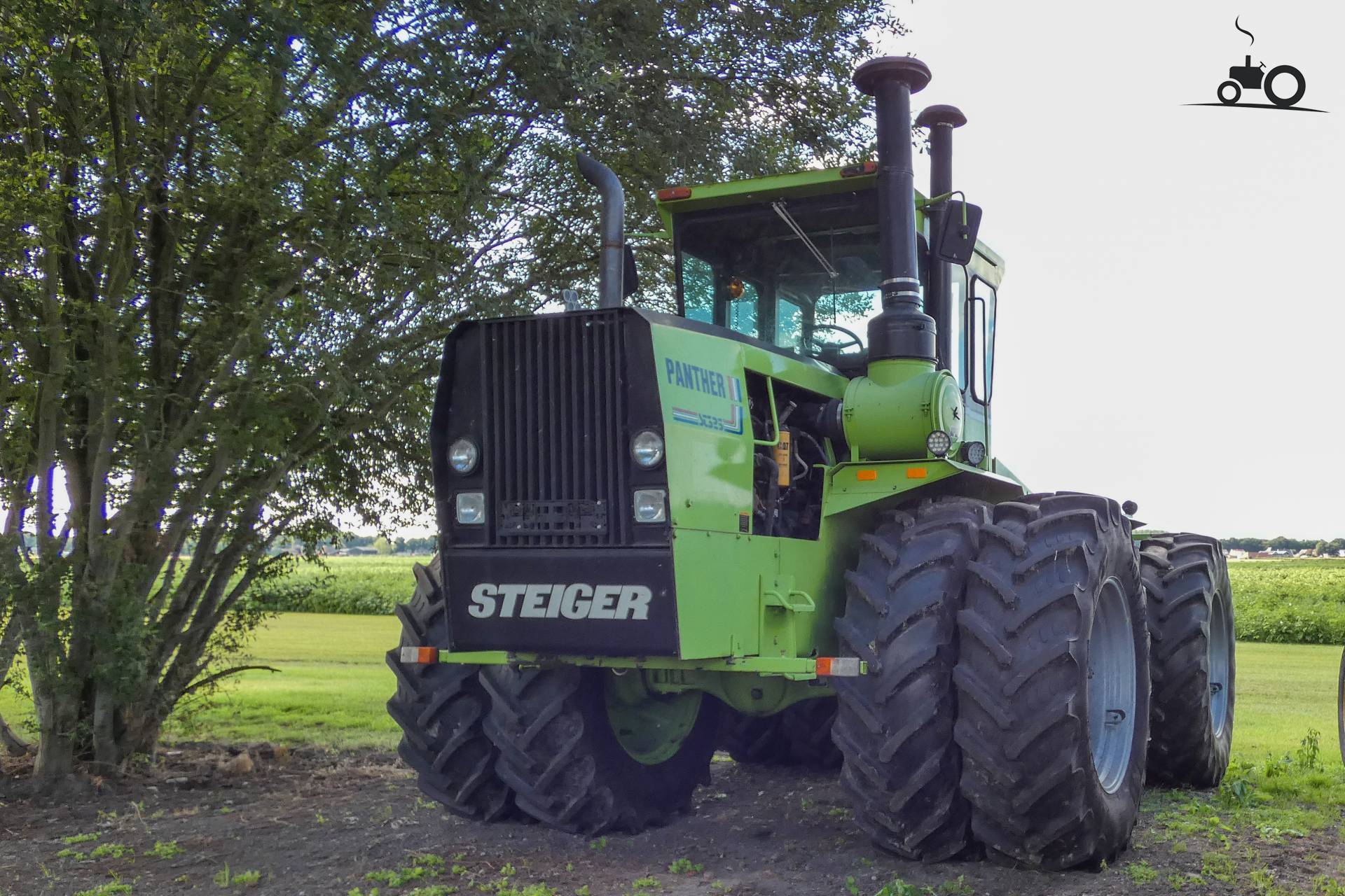Foto Steiger Panther III ST 325 #1491349