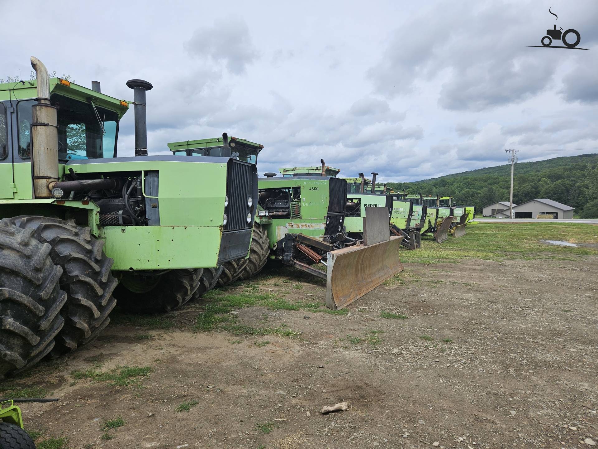 Steiger Tiger Series Fanclub - Specificaties, Foto's, Reviews & Forum