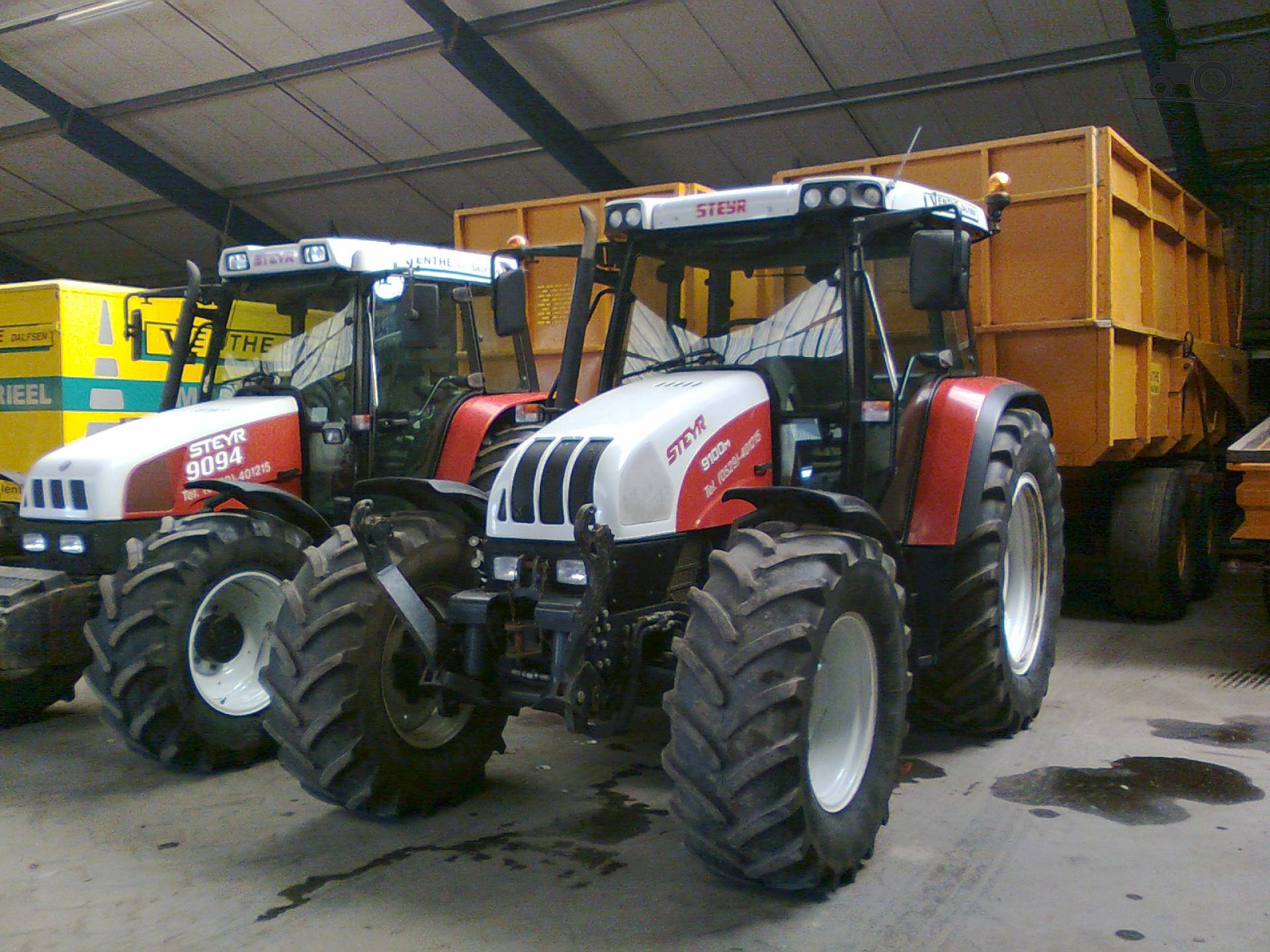 Foto Steyr 9094 van Van Lenthe