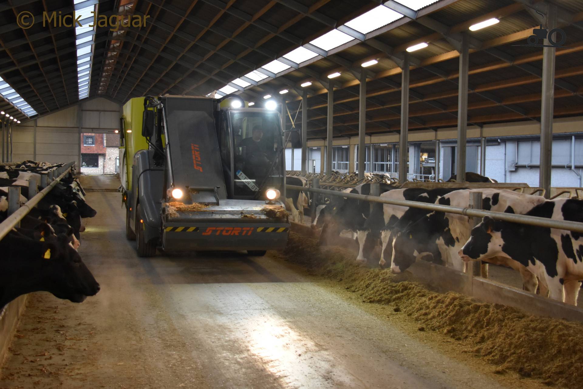 Foto Storti Dobermann SW 200 #1212542