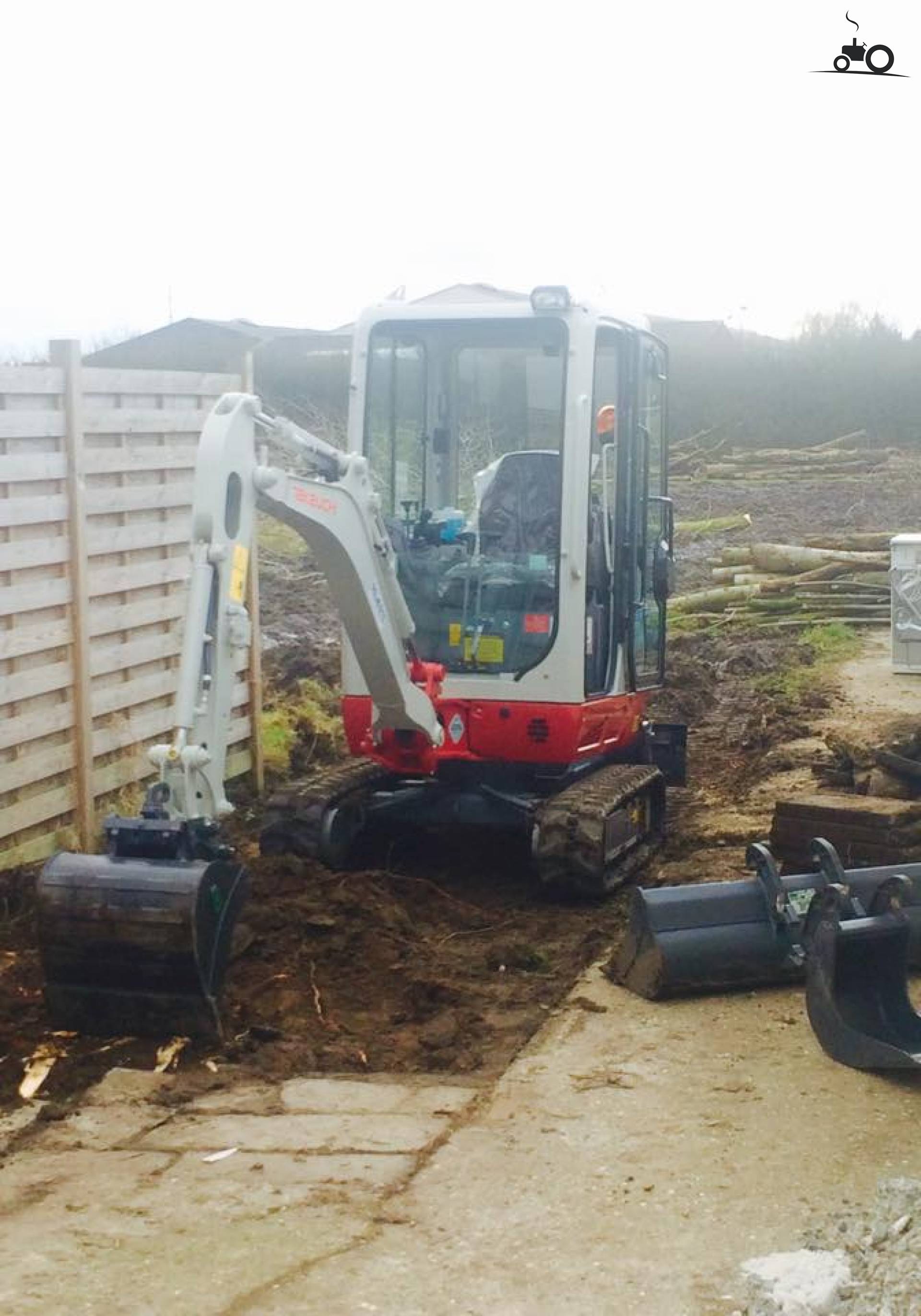 Takeuchi TB - Serie Fanclub - Specificaties, Foto's, Reviews & Forum