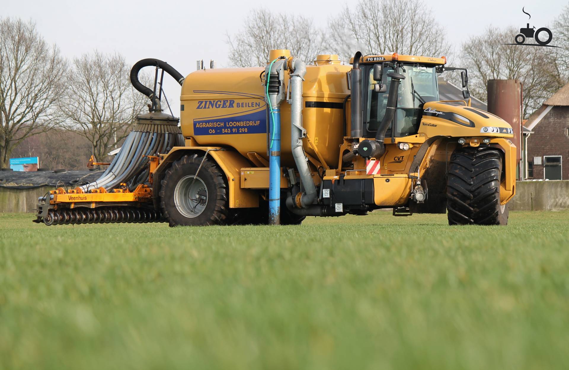 Challenger Terra Gator 8333