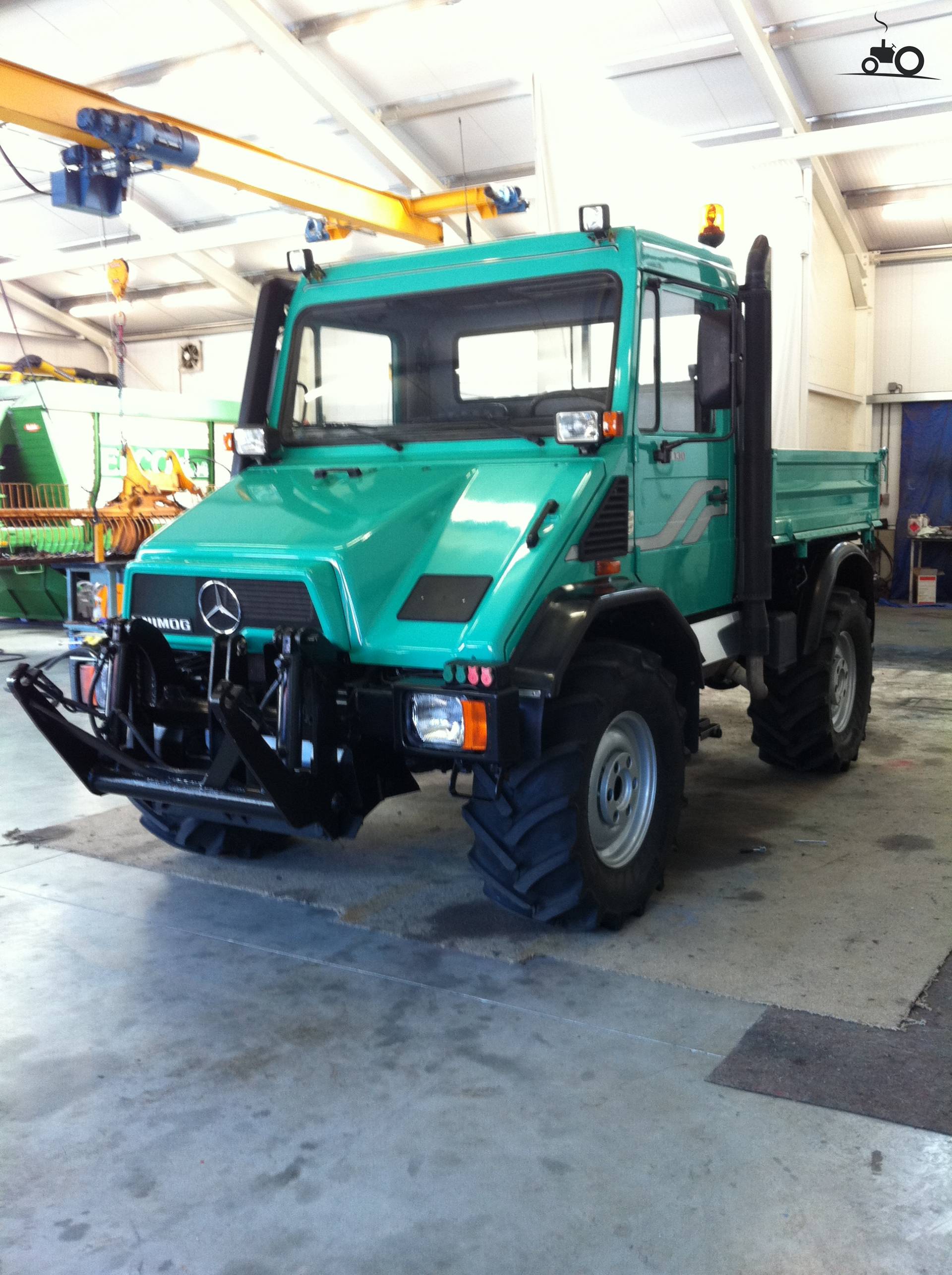 Unimog U140 - United Kingdom - Tractor picture #536913