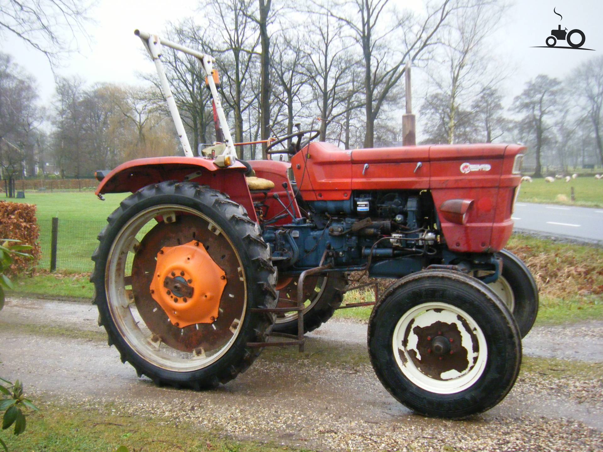 Foto Universal 445 #596200