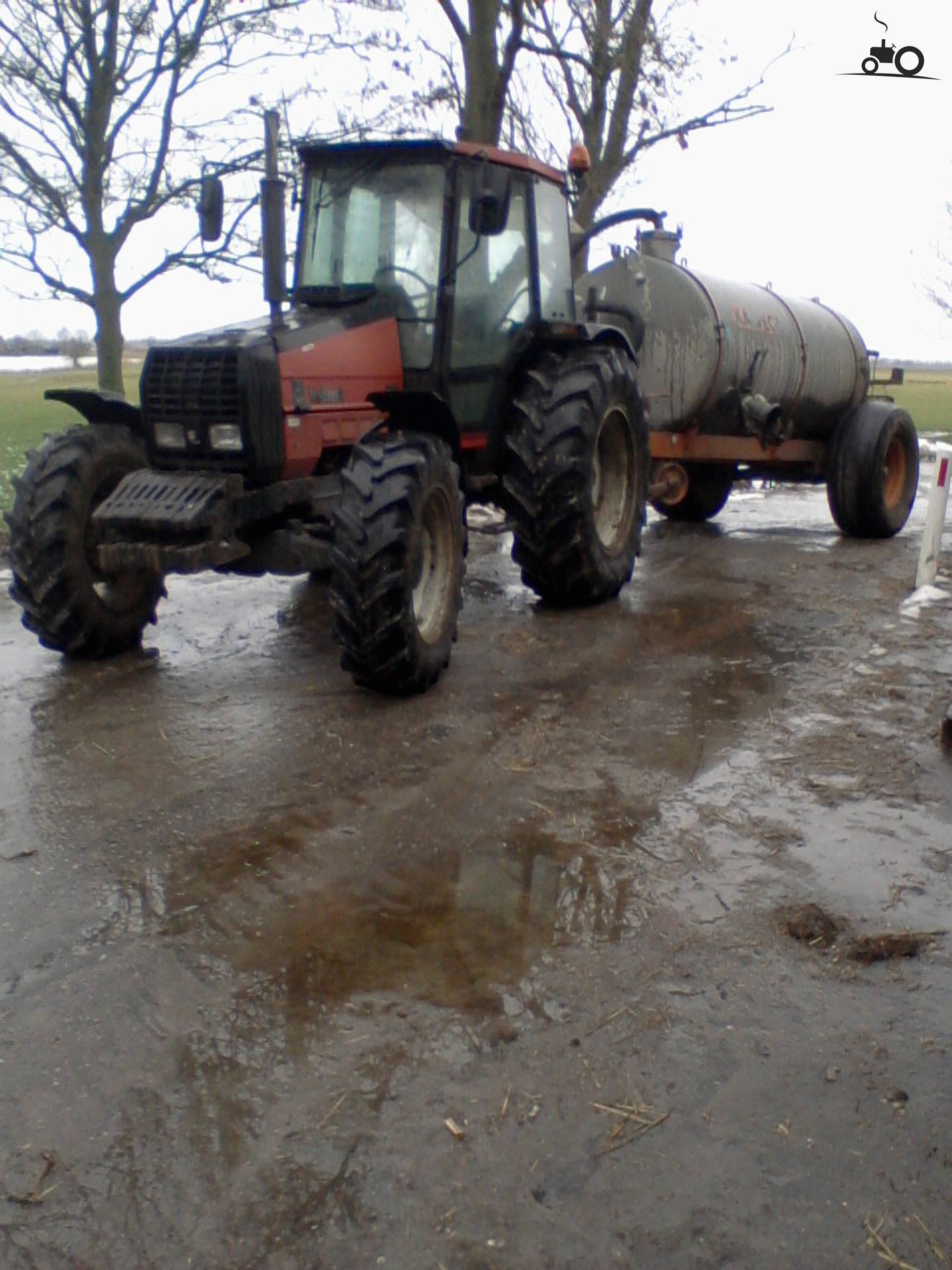 Valmet 665 - United Kingdom - Tractor picture #606144