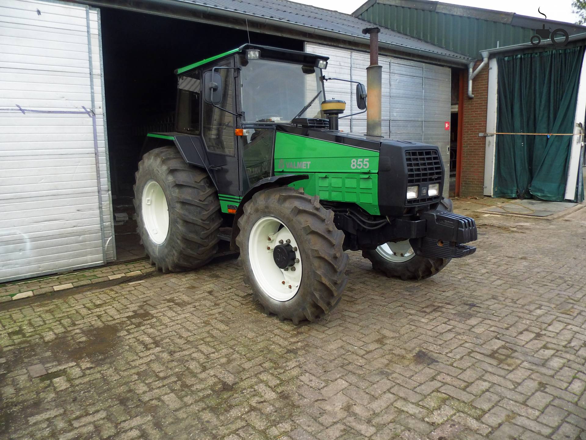 Valmet 855