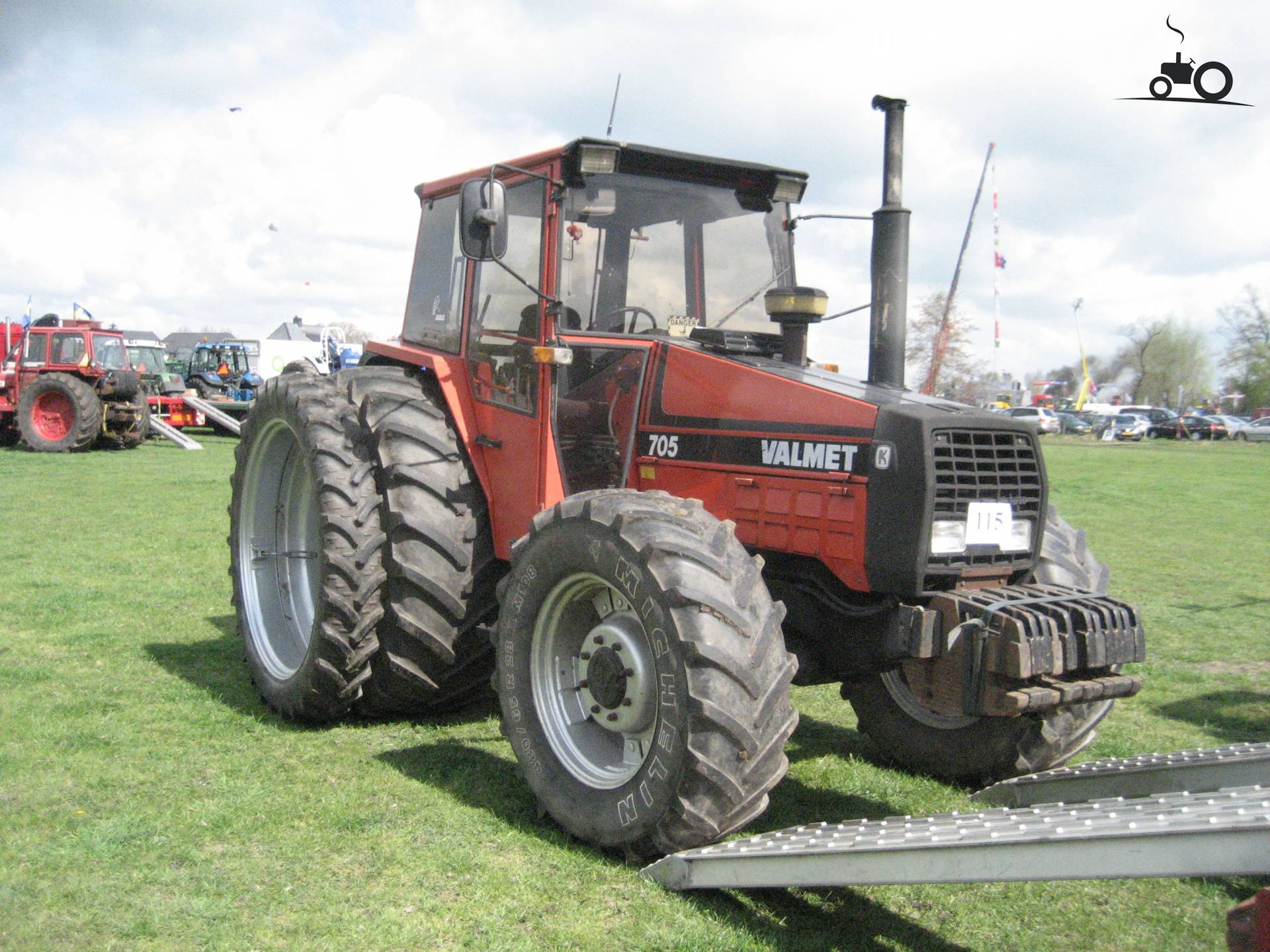 Foto Valmet 705 #753340