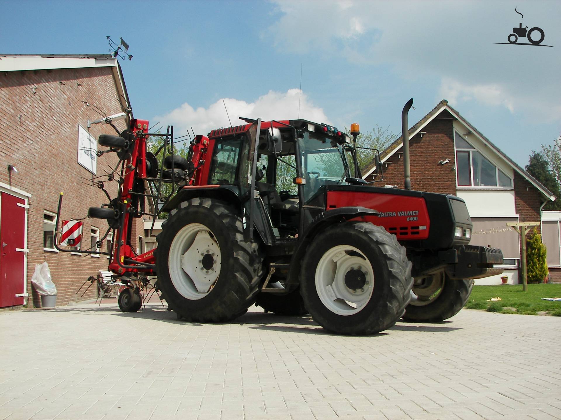 Foto Valtra Valmet 6400 #124054