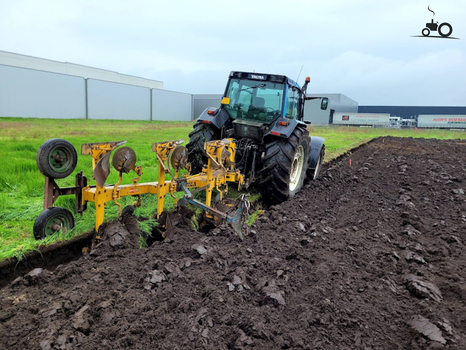 Foto Valtra Valmet 8150 #1518122