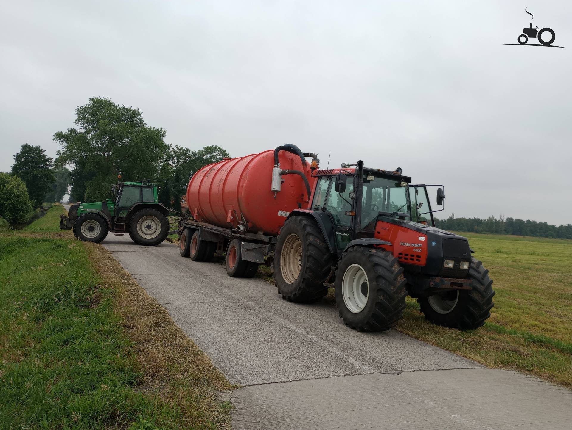 Foto Valtra Valmet 6400 #1525446