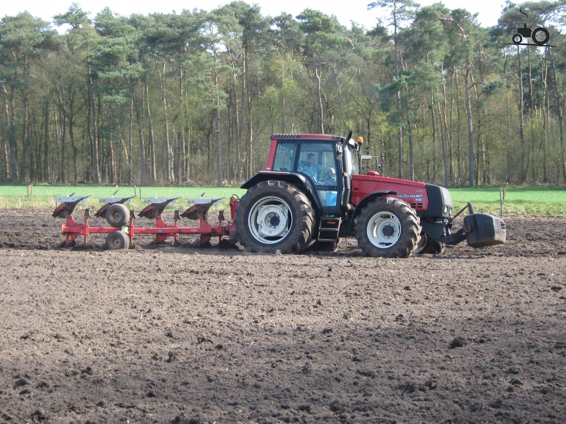 Foto Valtra Valmet 8150 #471002