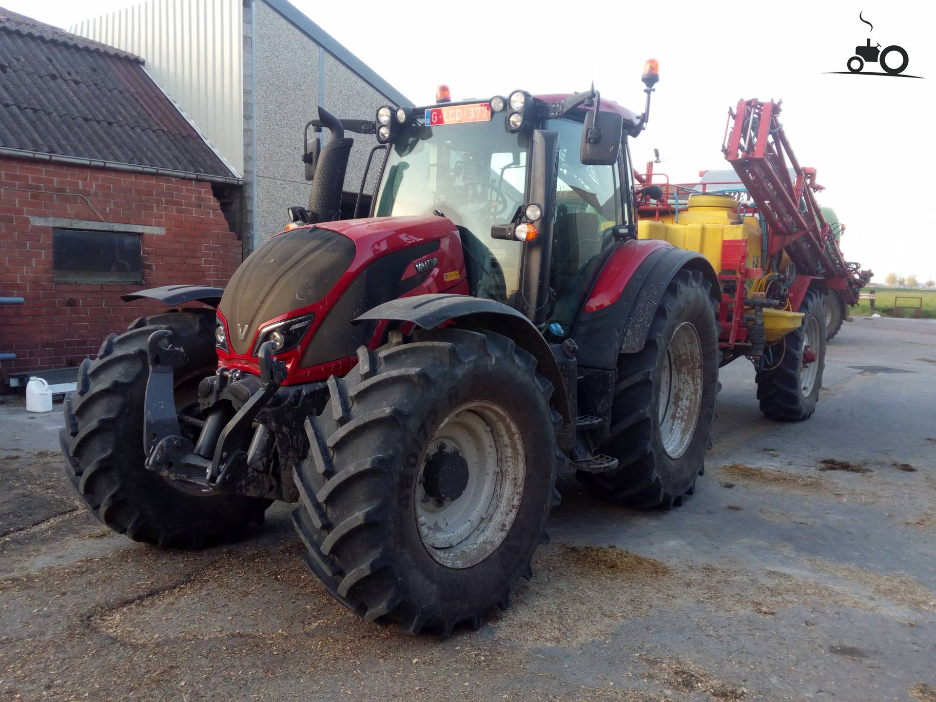 Valtra N134 fanclub - Specificaties, Foto's, Video's, Beoordelingen & Forum