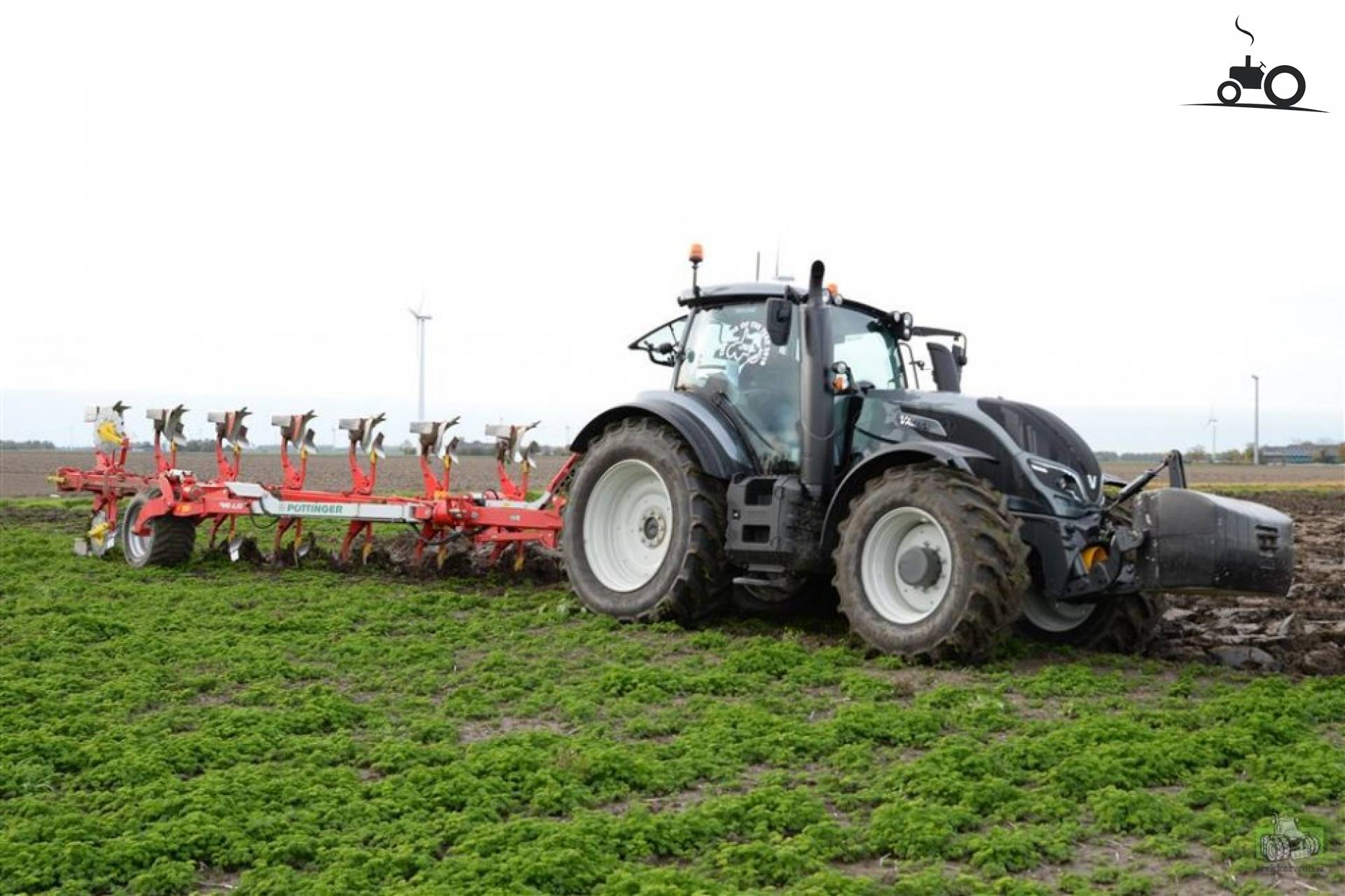 Foto Valtra T234 van Schoonhoven Service