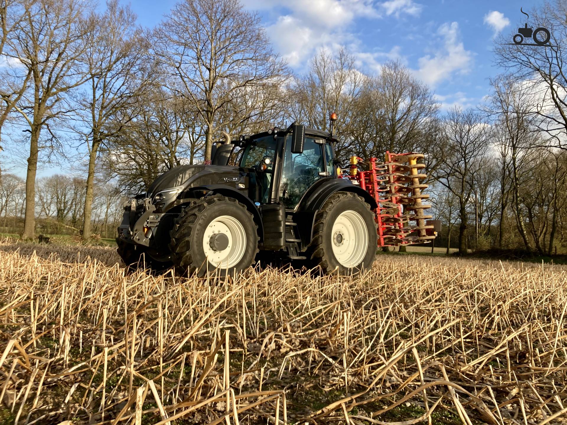 Foto Valtra T174 #1409153