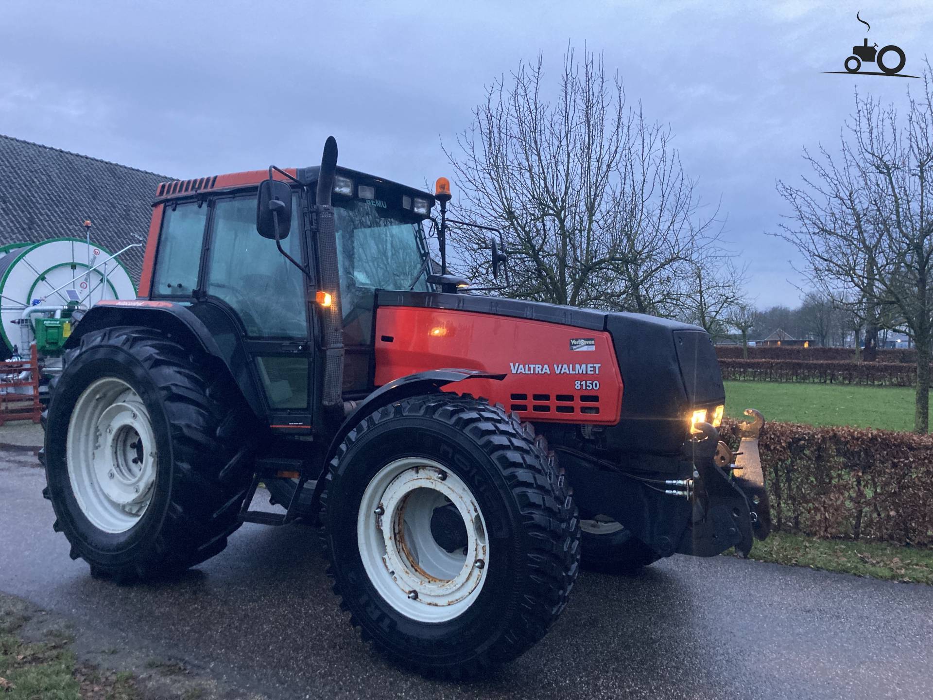 Foto Valtra 8150 #1450673