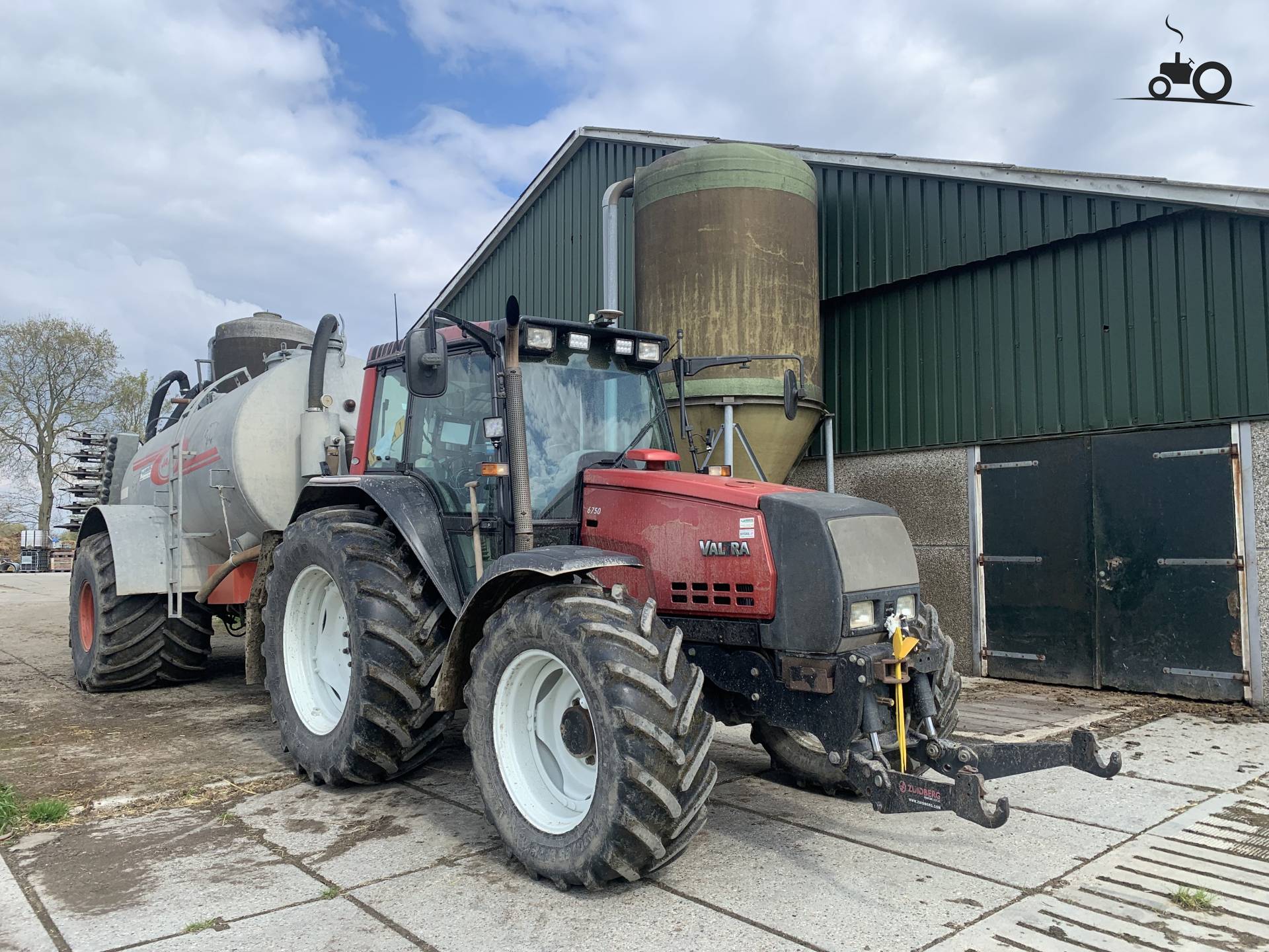 Valtra 6750