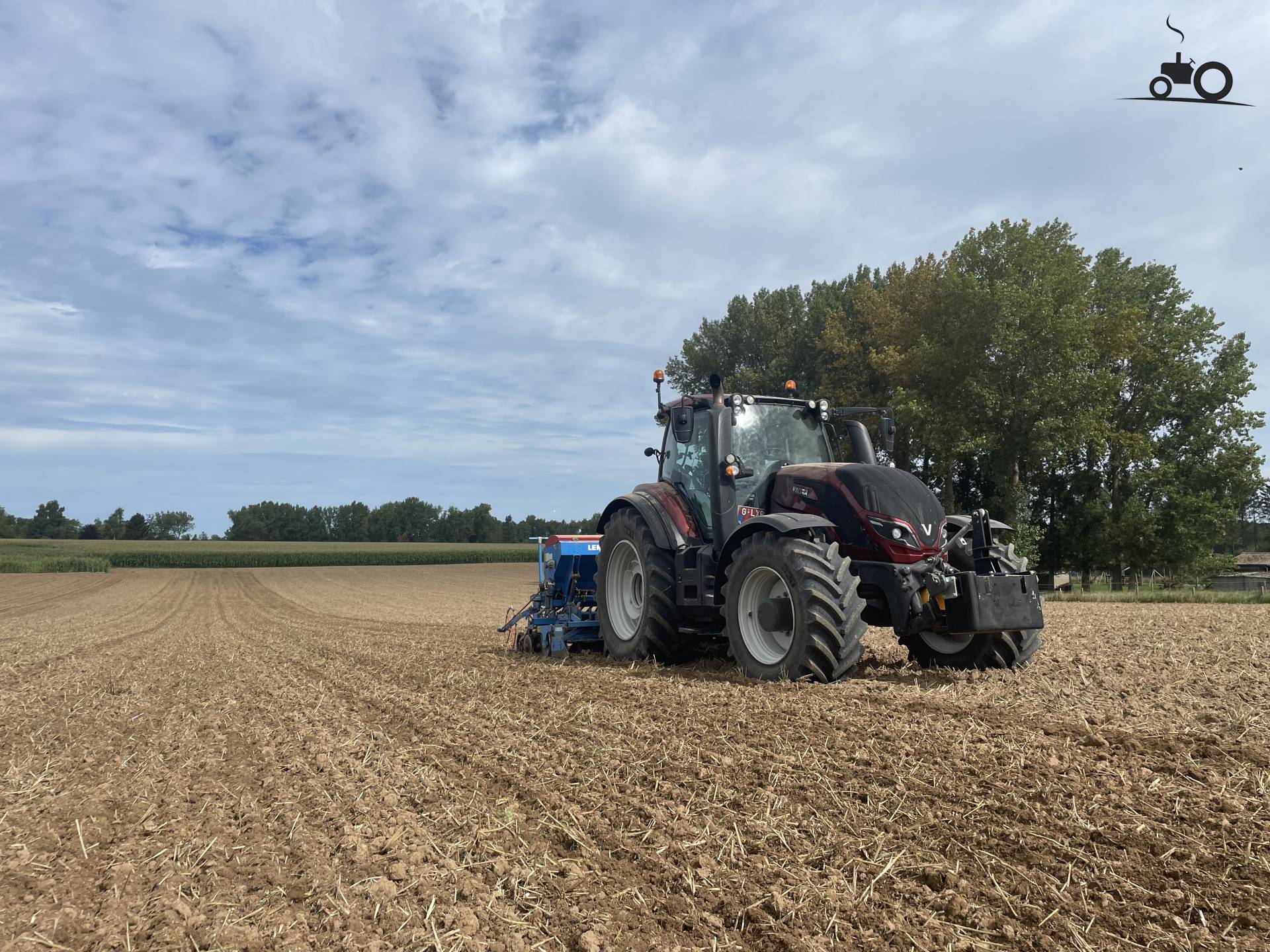 Foto Valtra T214 #1534618