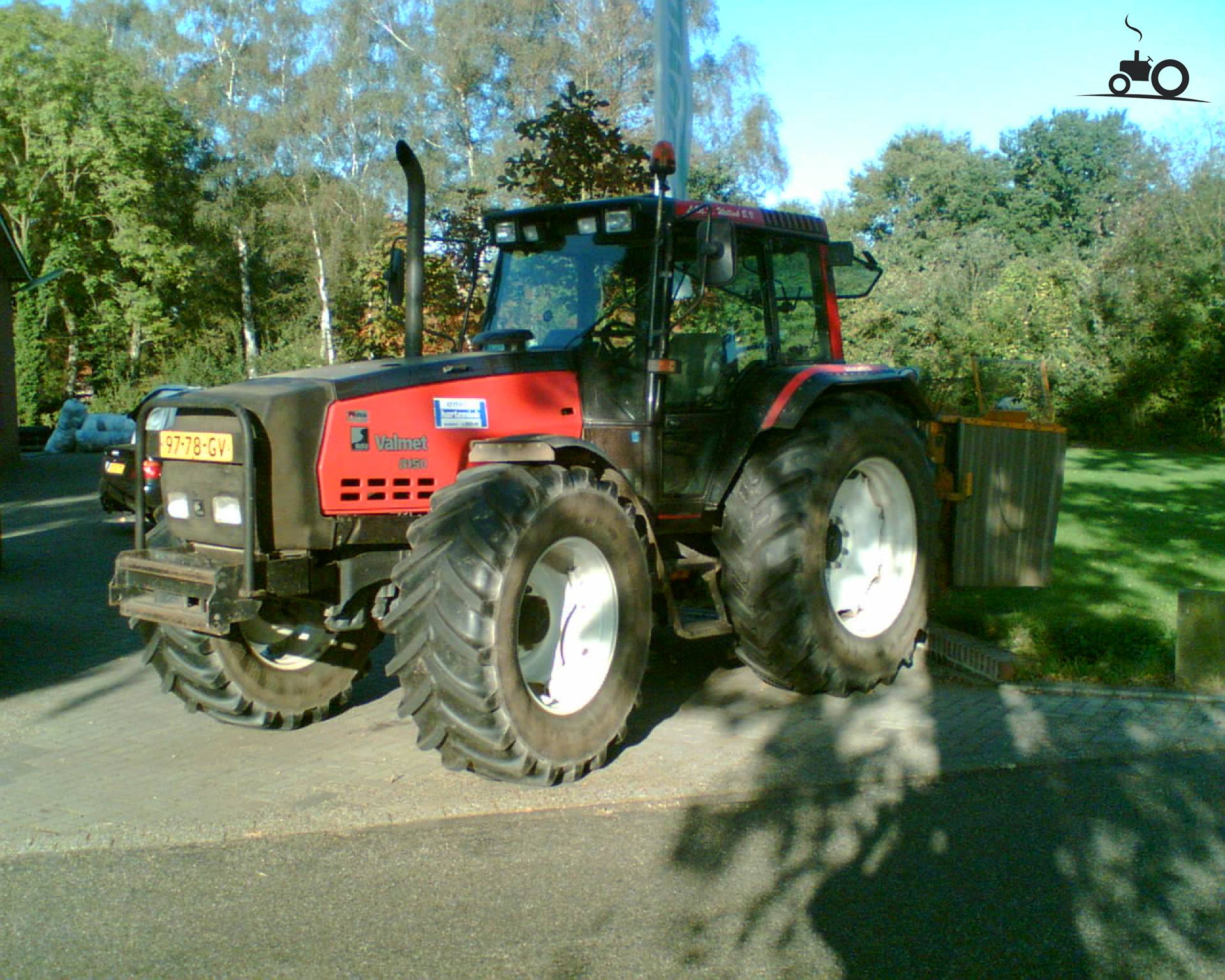 Foto Valtra 8150 #20000