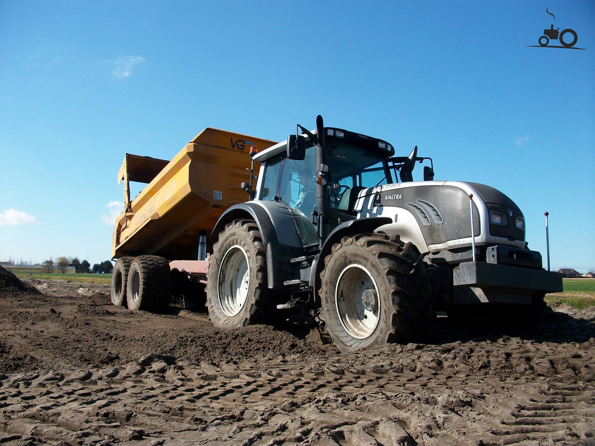 Foto Valtra T152 Direct #463491