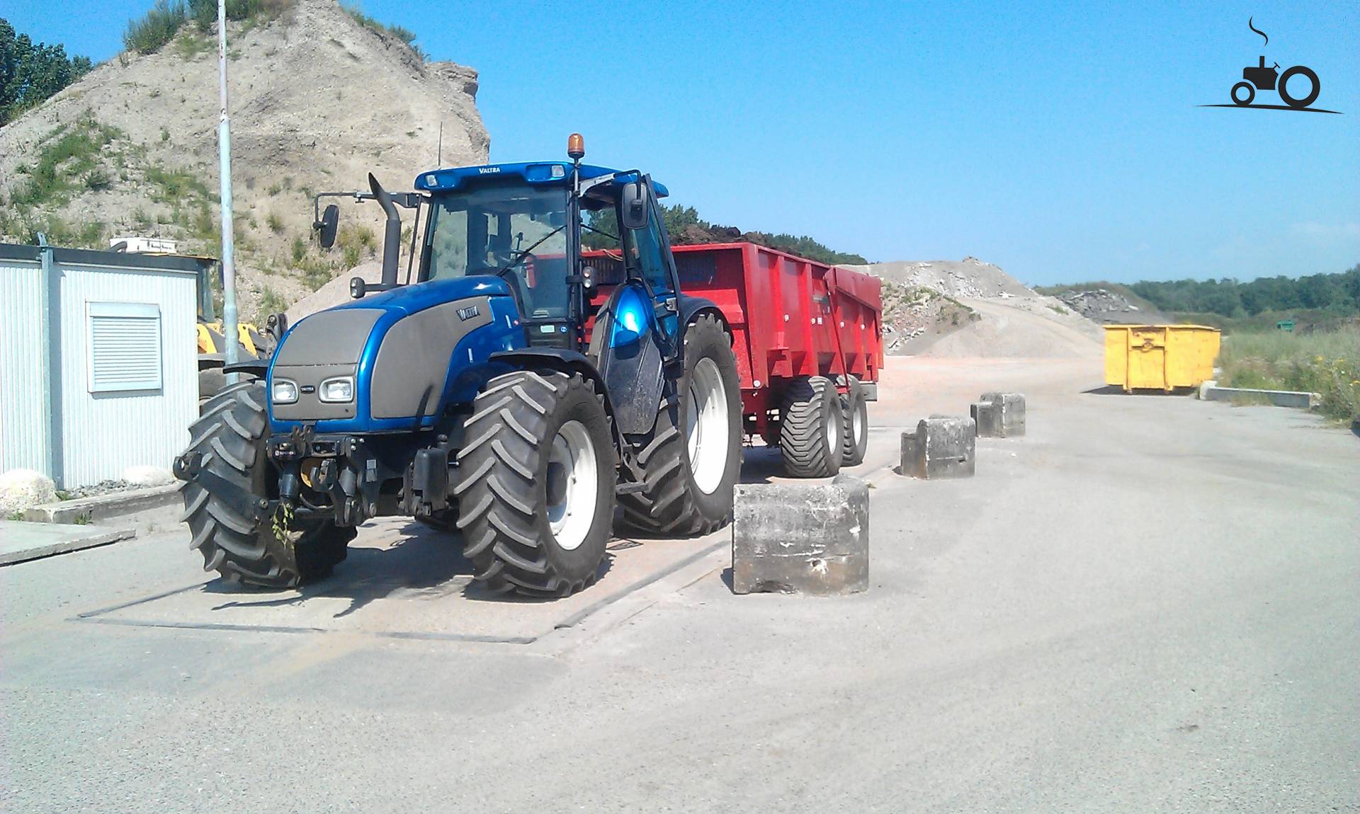 Foto Valtra T130 #665416