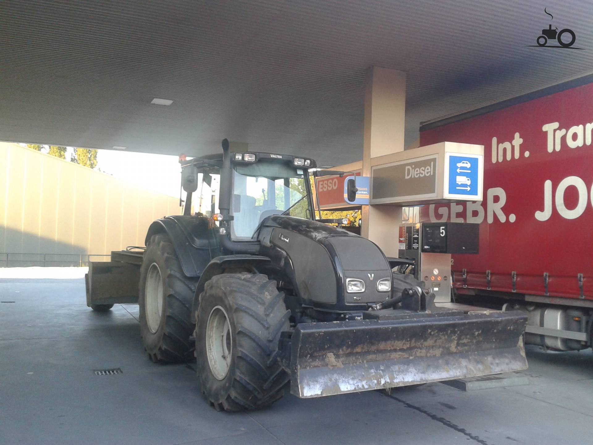 Foto Valtra T191 #679437