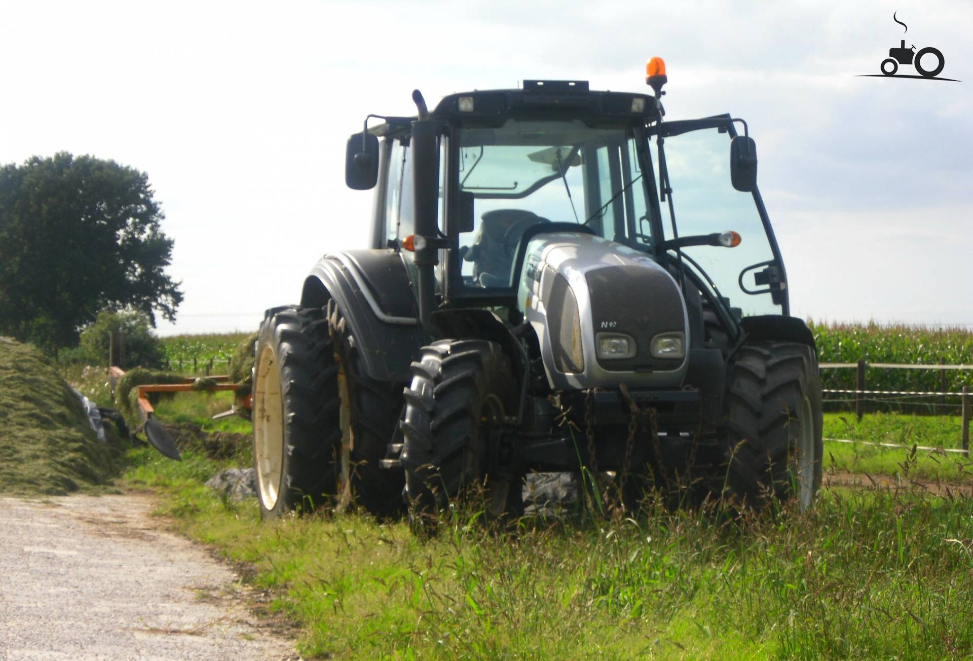 Valtra N92