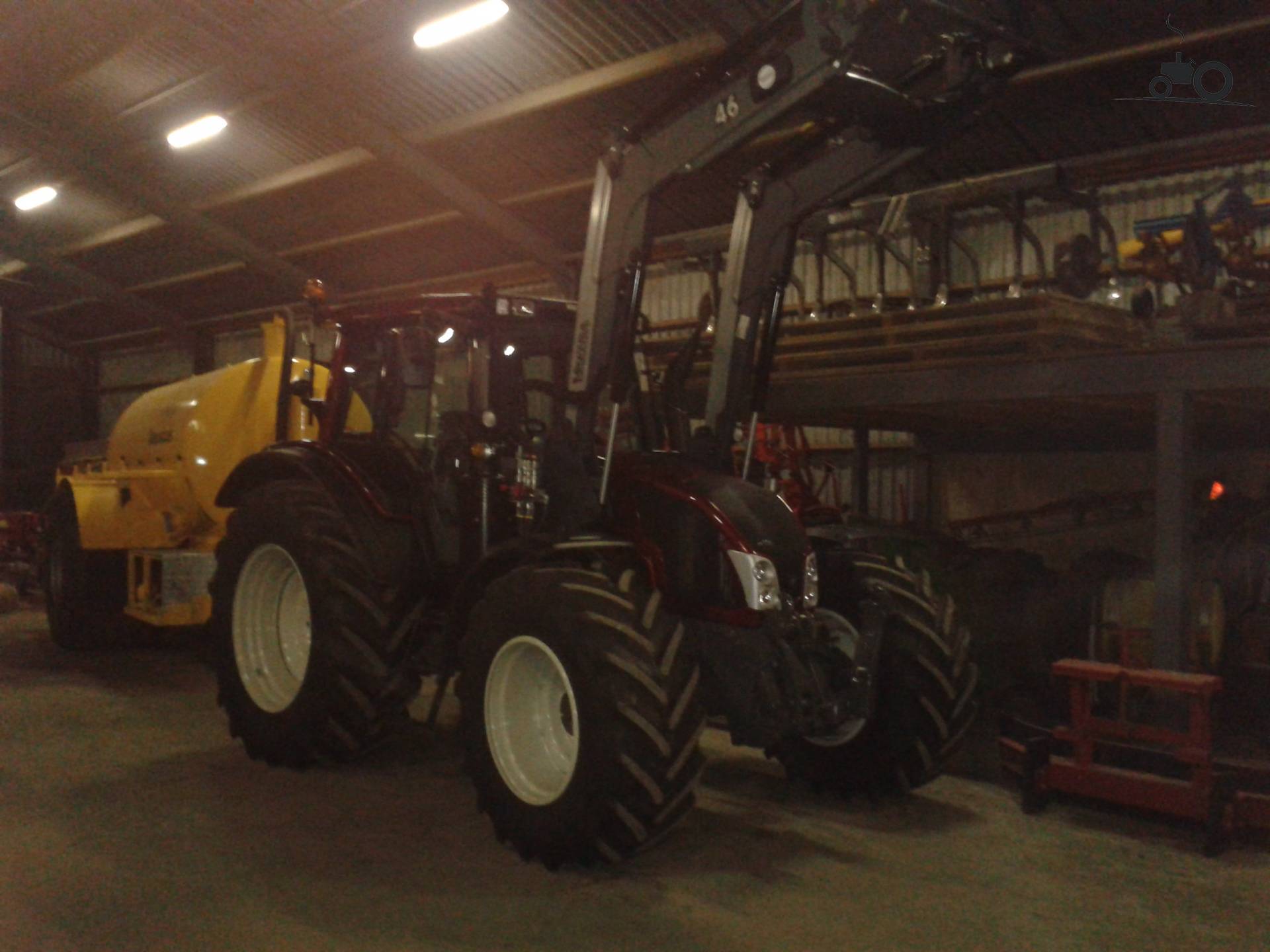 Foto Valtra N113 #725209
