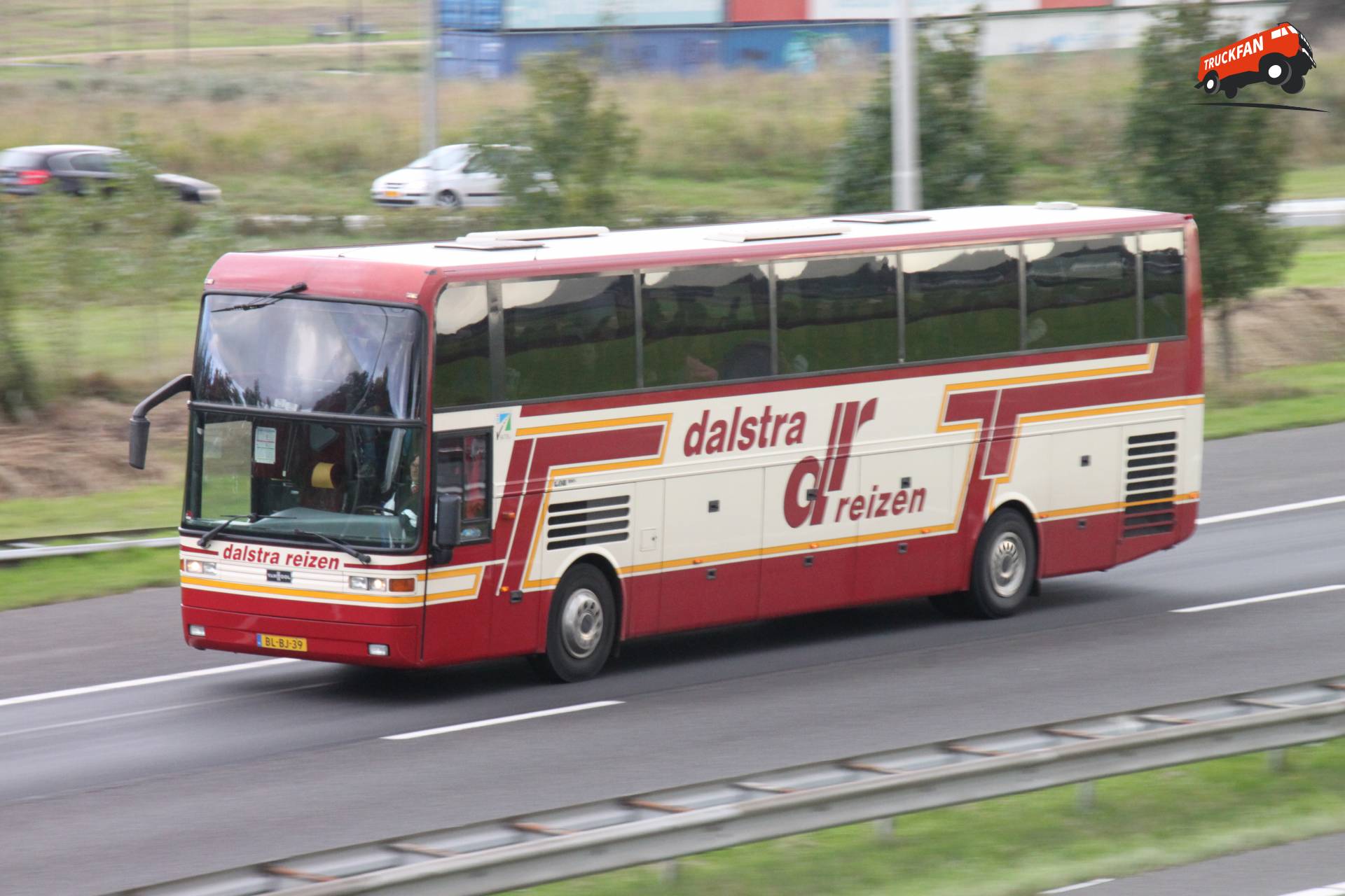 Foto Van Hool EOS van Dalstra Reizen
