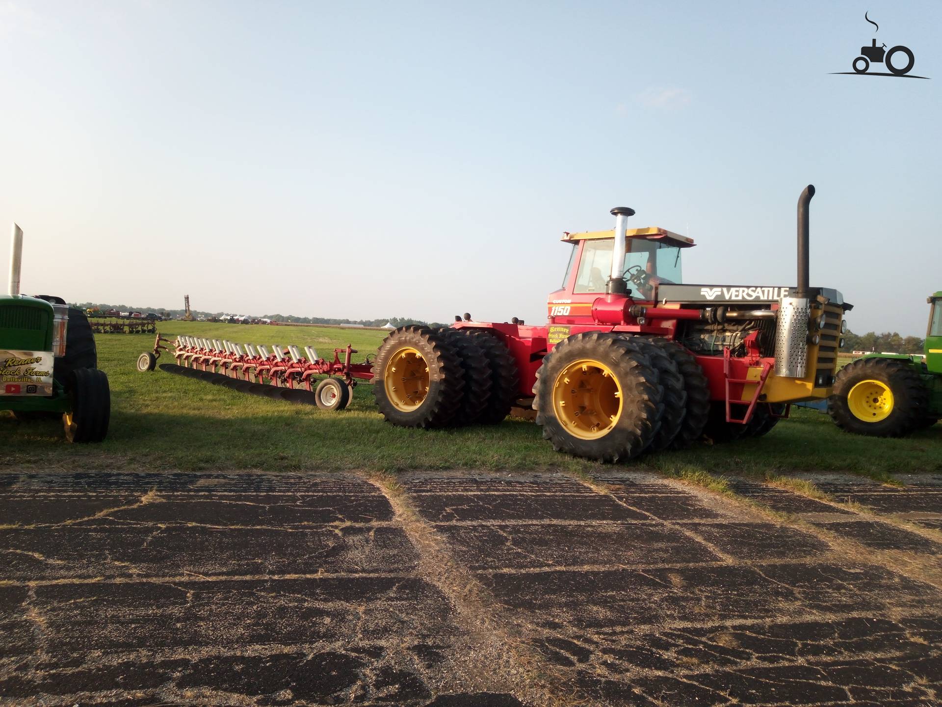 Foto Versatile 1150 #1534735