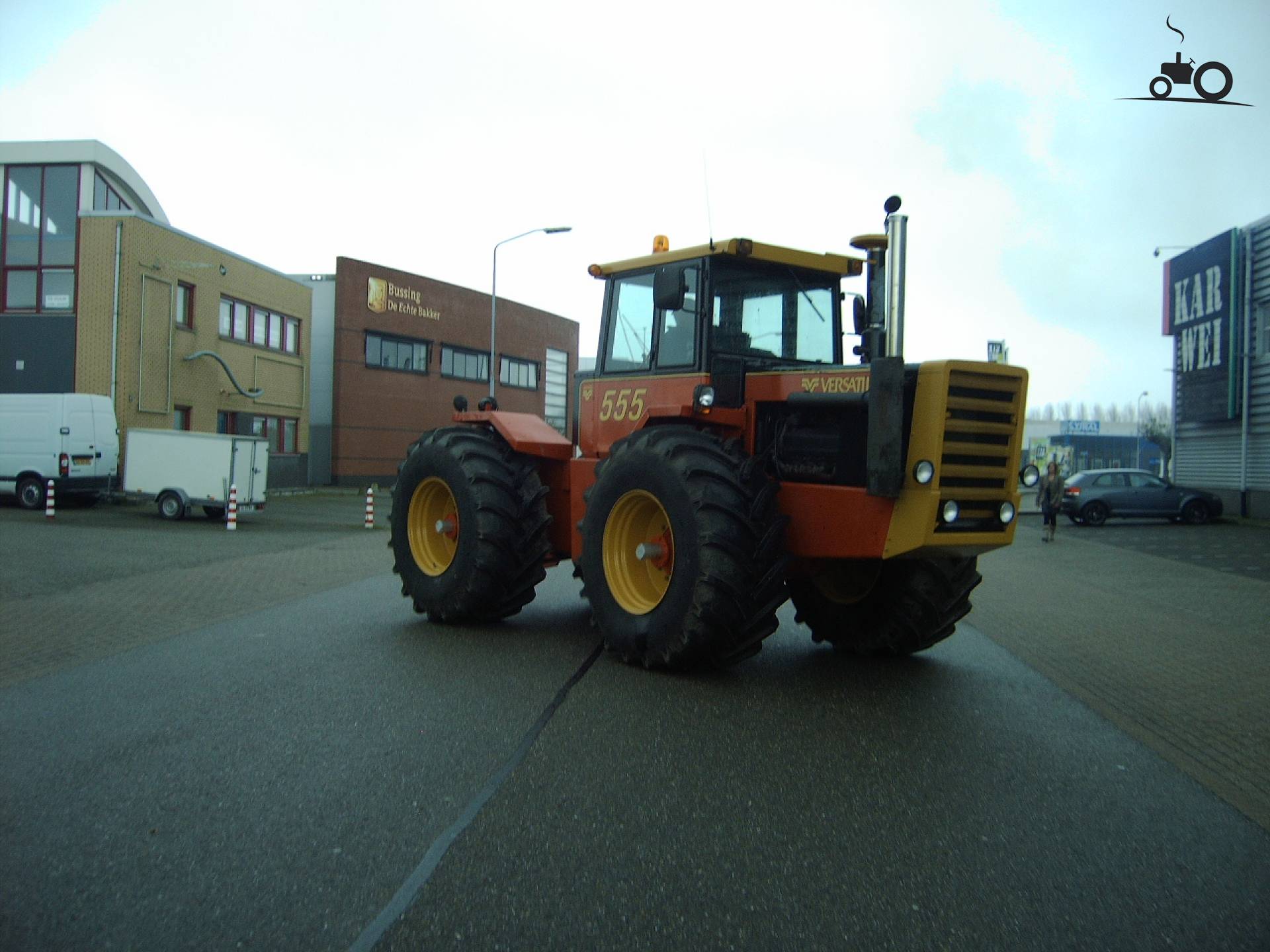 Foto Versatile 555 #626467