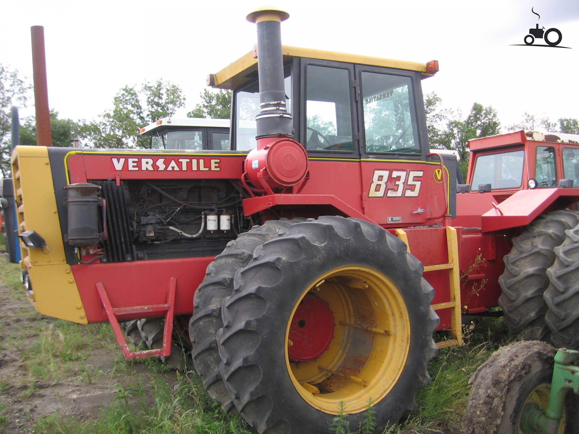 Foto Versatile 835 #691319