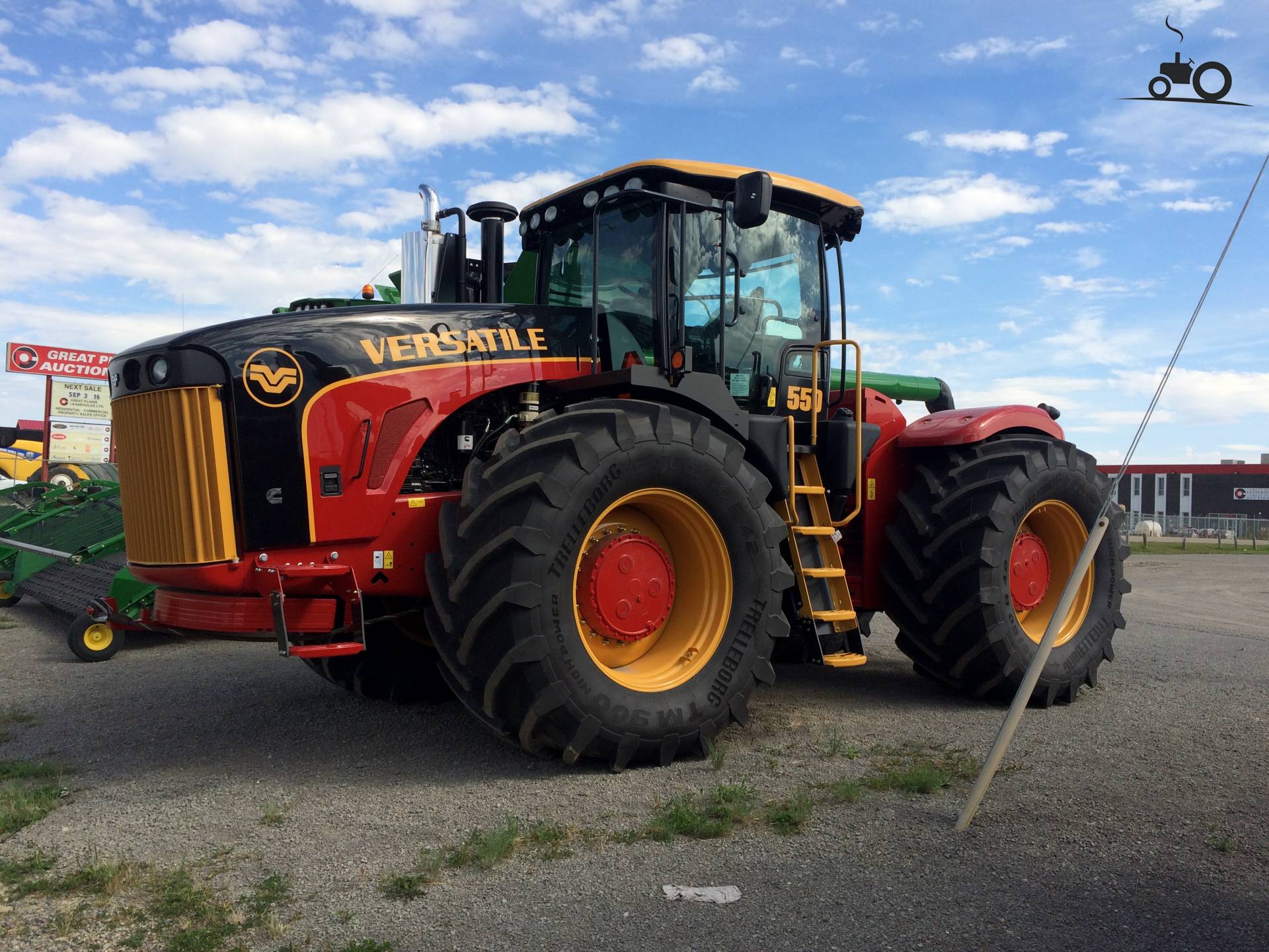 Foto Versatile 550 #985046