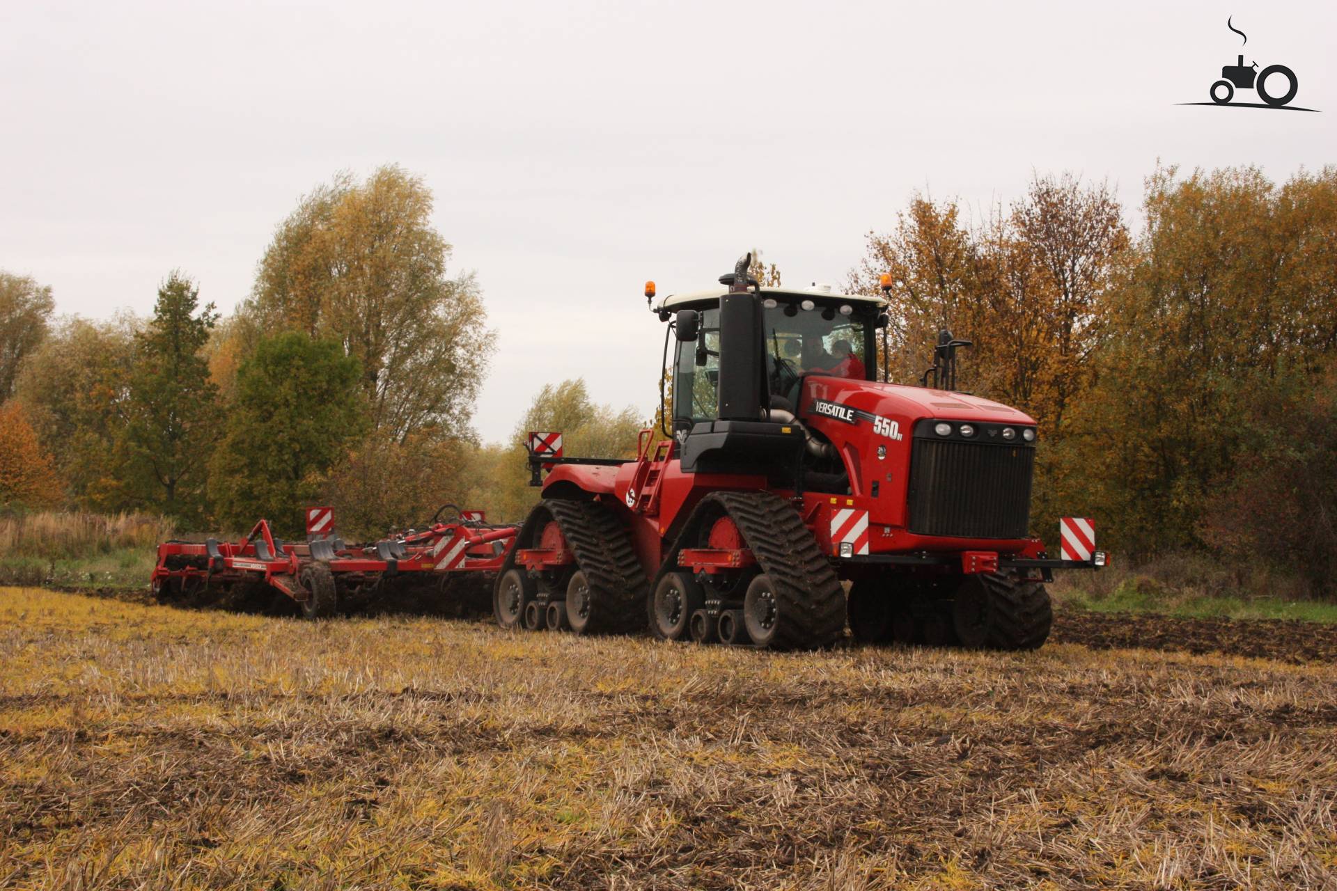 Foto Versatile 550 #987270